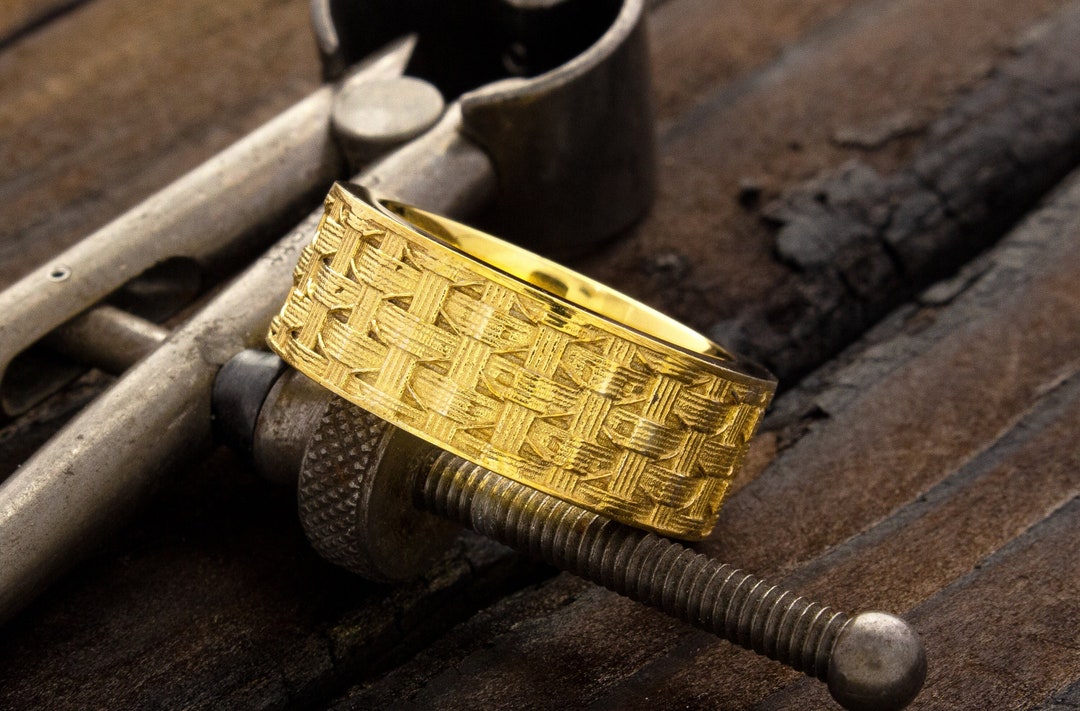 Solid Gold Basket Weave Ring, 8mm Solid Gold Wedding Band, Men's Gold ...
