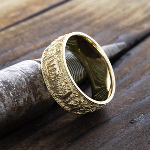 Roman Emperor Caracalla's Relief Solid Gold Ring, 10mm Solid 14k Gold ...
