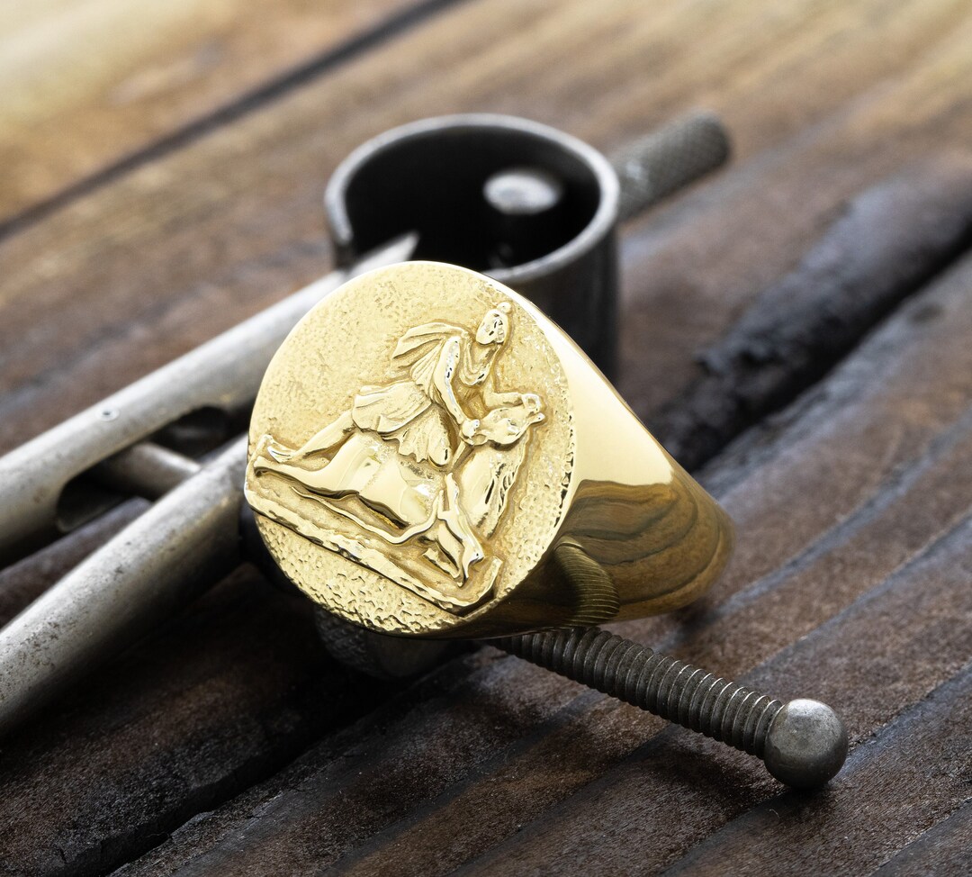 Mithra Solid Gold Signet Ring, 14k Yellow Gold Signet Ring, Handmade ...