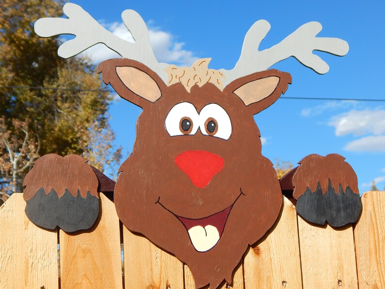 Rudolph the Red Nosed Reindeer Christmas Fence Peeker Peeper - Etsy