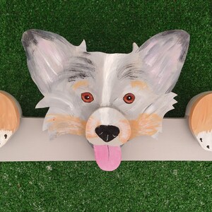 Custom Dog Fence Peeker: Hand Painted Pet Portrait Sign - Etsy