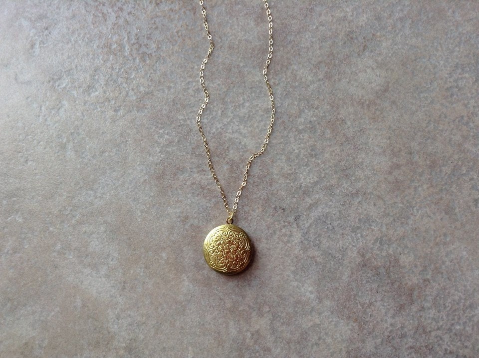 Victorian Floral Locket Necklace Cute Locket Necklace Round | Etsy