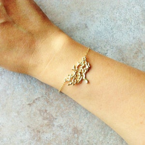Gold Tree Bracelet, Tree of Life Bracelet, Minimalist Jewelry, Delicate ...