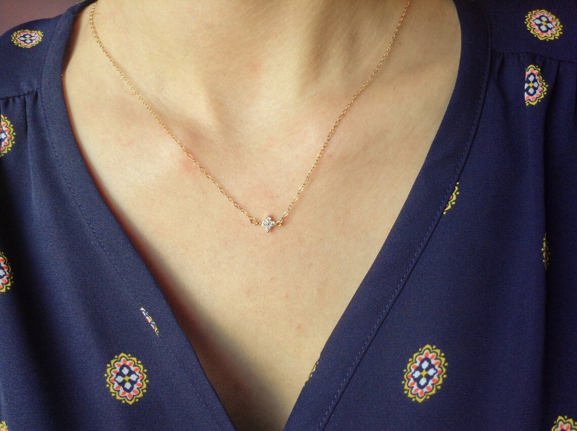 Tiny Gold Flower Necklace tiny Flower Necklace Gold Dainty - Etsy