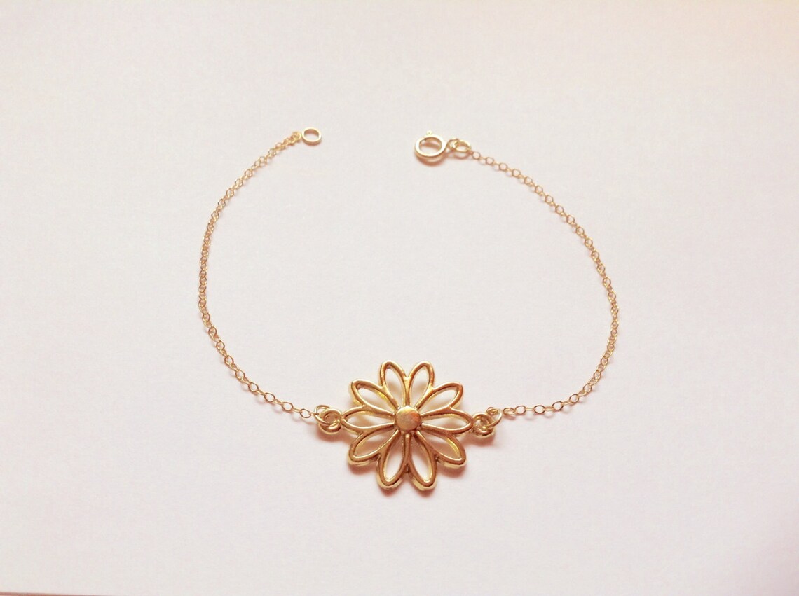 Gold daisy bracelet daisy bracelet daisy jewelry gold | Etsy