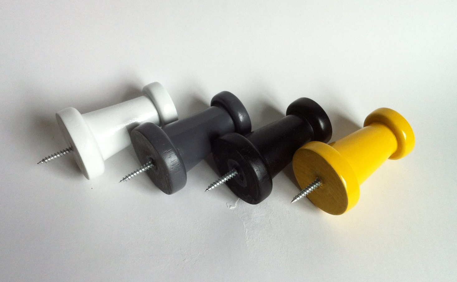 Set of 4 Wooden Hooks, Pin Hooks, Wooden Hook, Wooden Pin, Coat Hanger ...