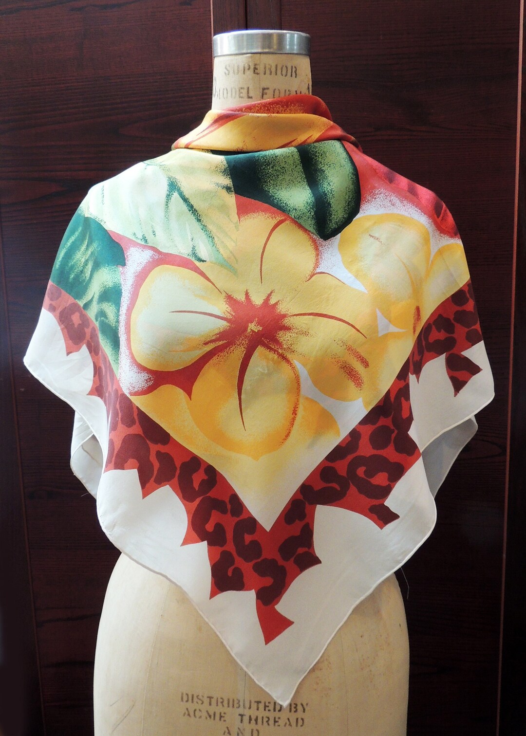 Vintage "fun" Scarf: Colorful Floral & Fauna Retro Headscarf, Head ...