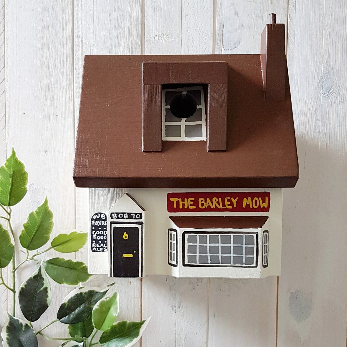Personalised Bird House - Pub Bird Box - Pub Drinkers Gift - Garden ...