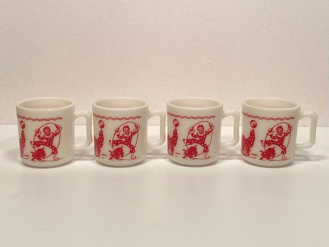 Set of Four Hazel Atlas Circus Theme Mugs - Etsy