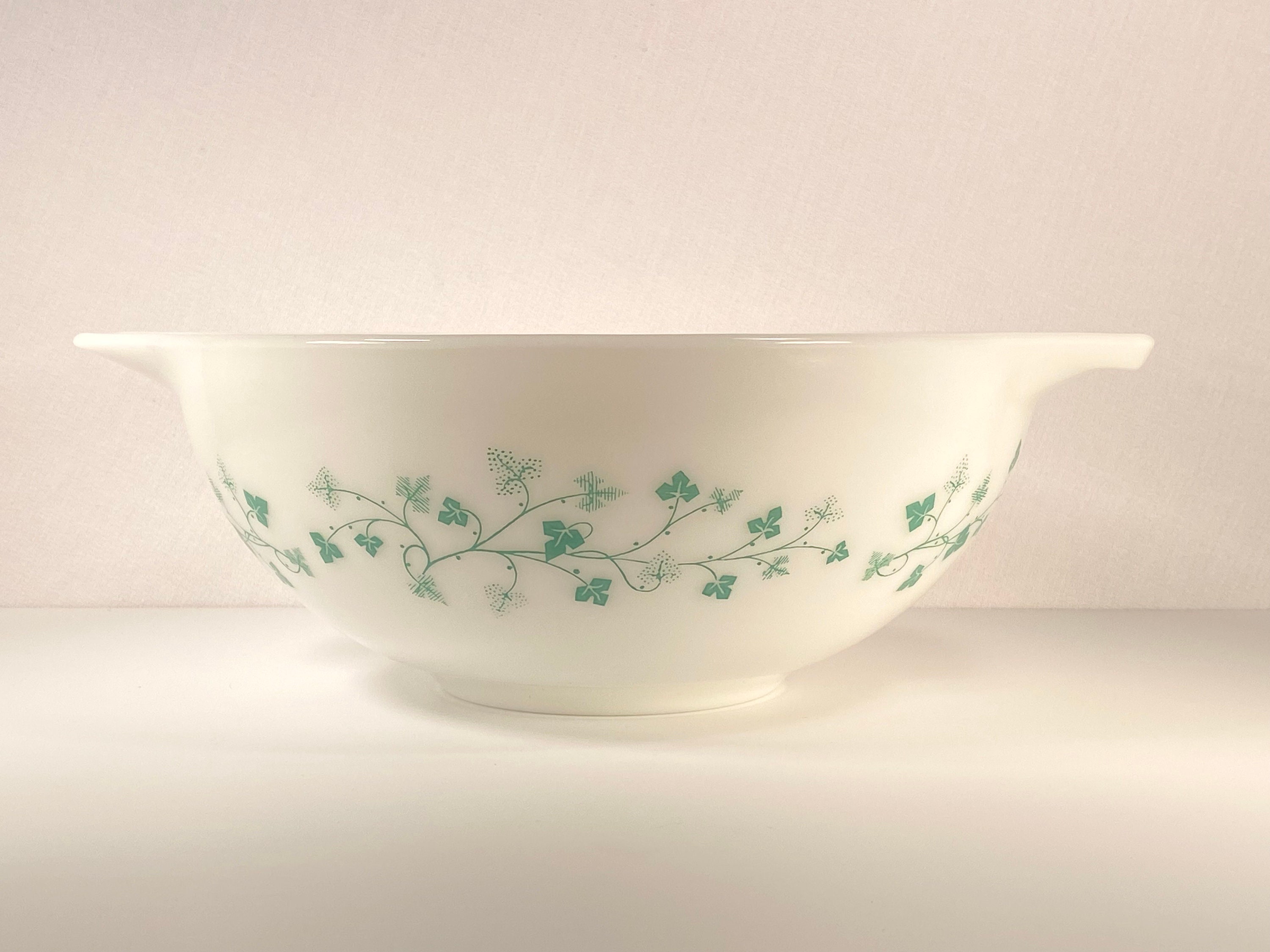 Pyrex Green Ivy #444 Mixing / Chip Bowl - 1964 Promotional