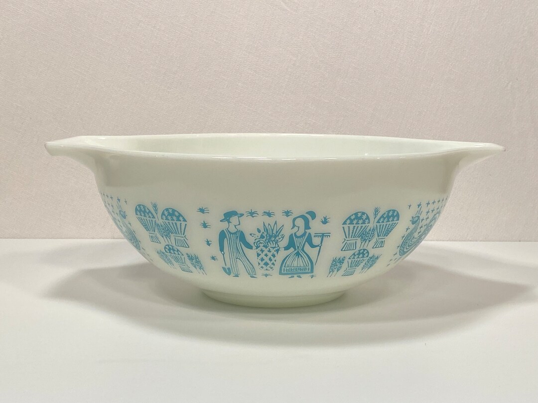 Pyrex Butterprint Promo Version 444 Mixing Bowl - Etsy
