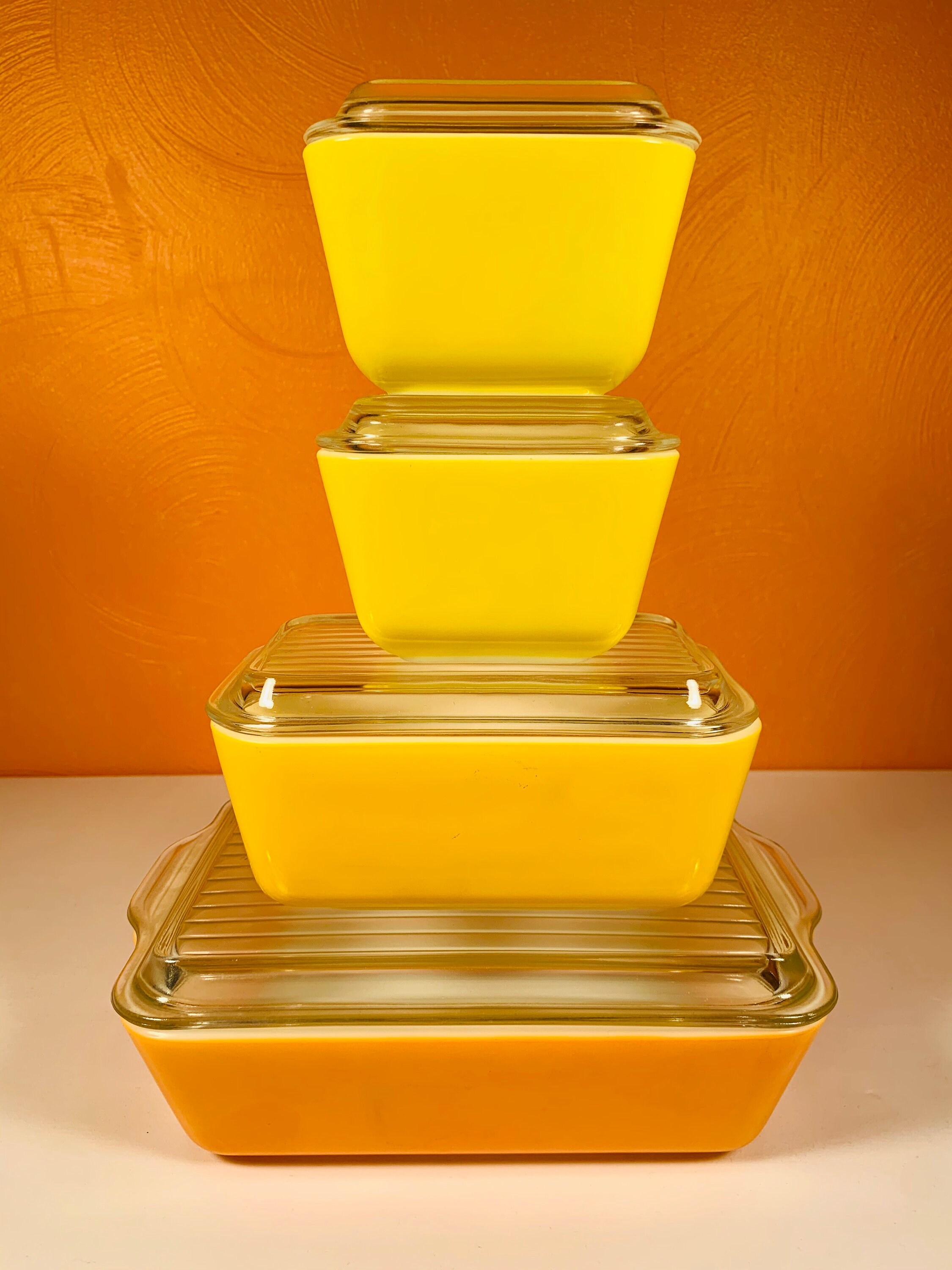 Pyrex Daisy Complete Refrigerator Dish Set