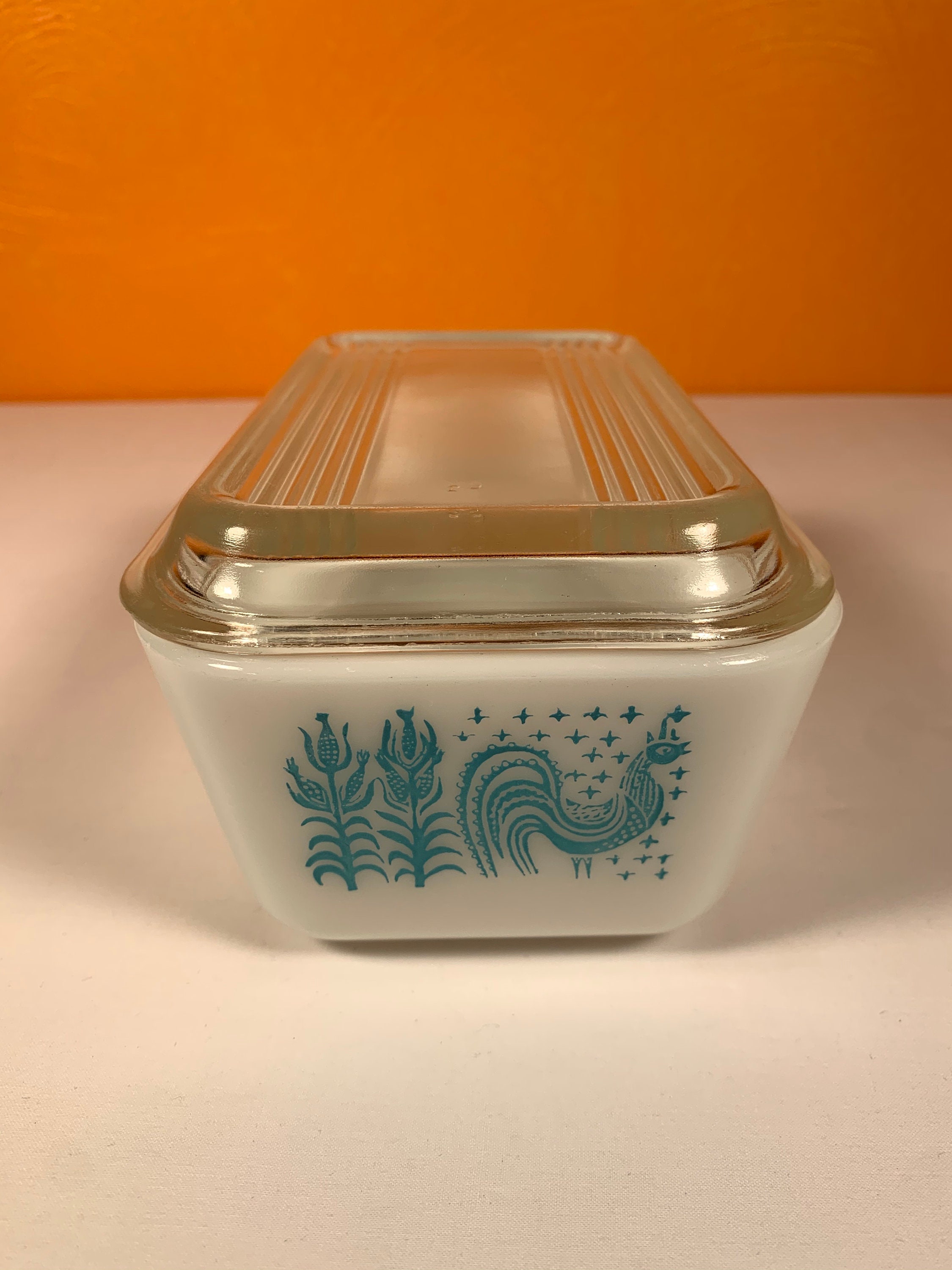 Pyrex Butterprint #502 Refrigerator / Baking Dish