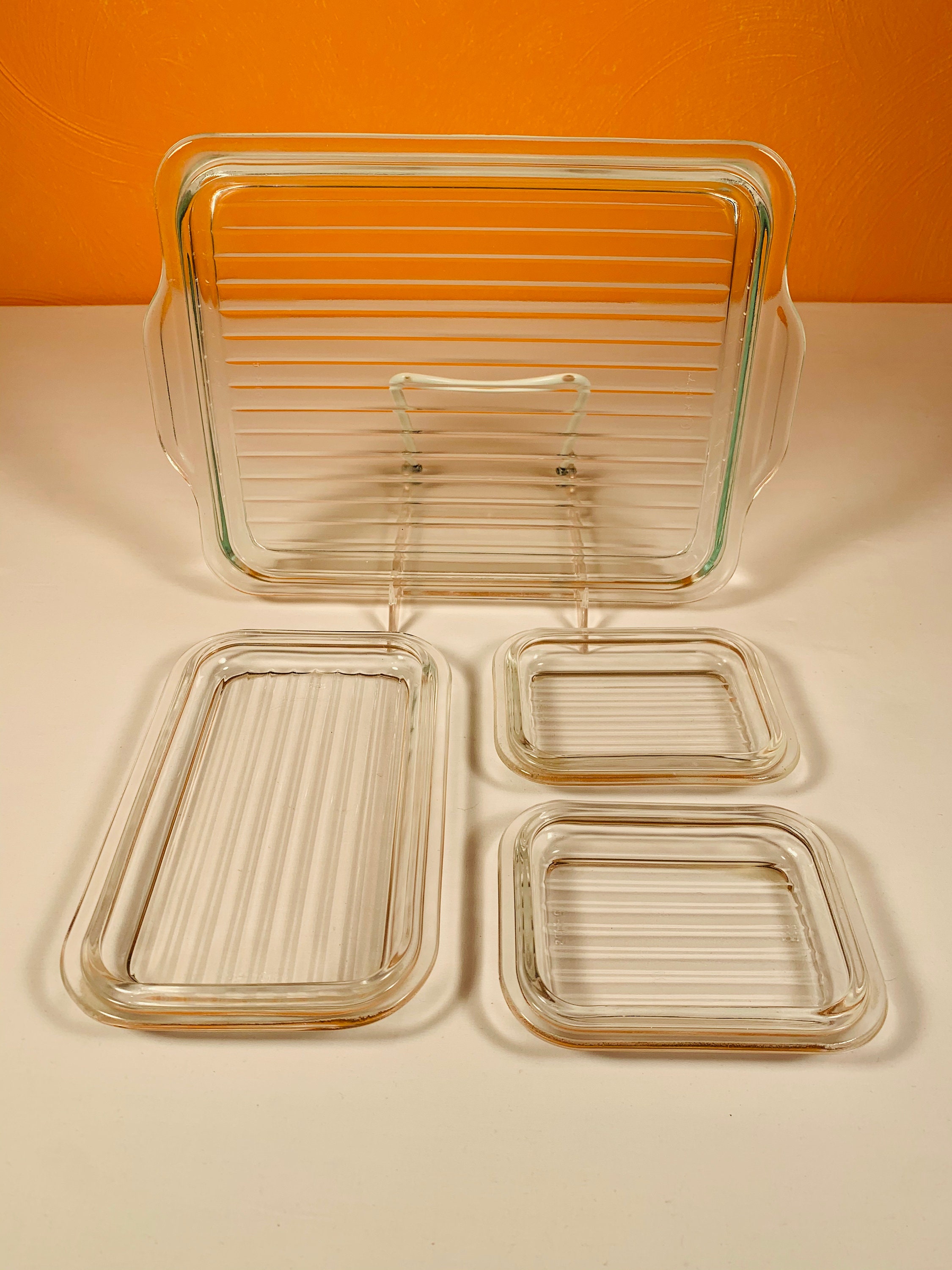 Pyrex Daisy Complete Refrigerator Dish Set