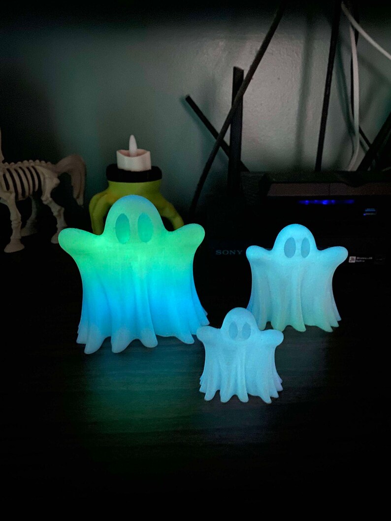 3D Printed Ghost House/office Decor | Desk Decor | Halloween Decor ...