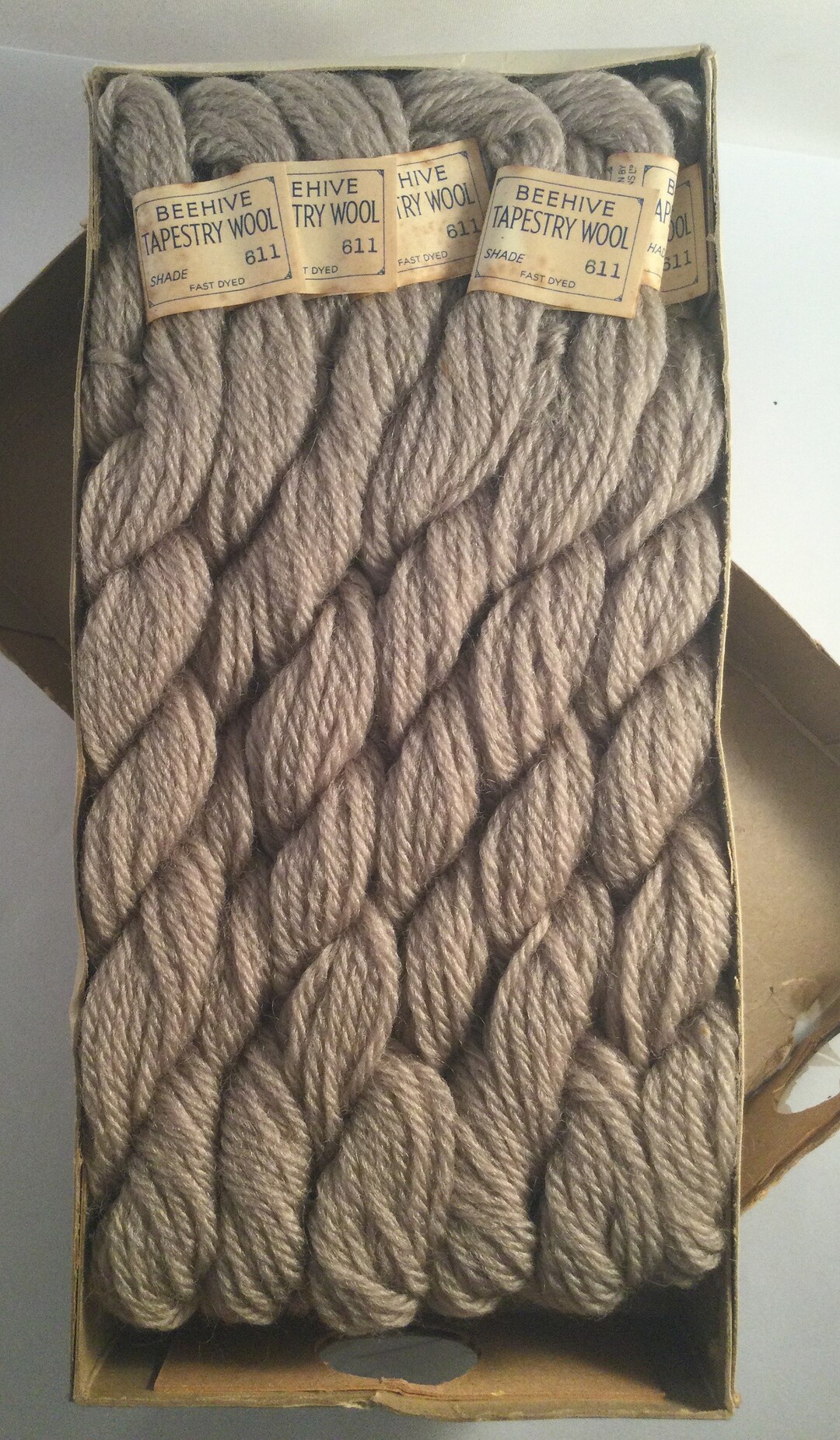 Antique Original Old Box Vintage Beehive Tapestry Wool 12 Skeins Shade ...