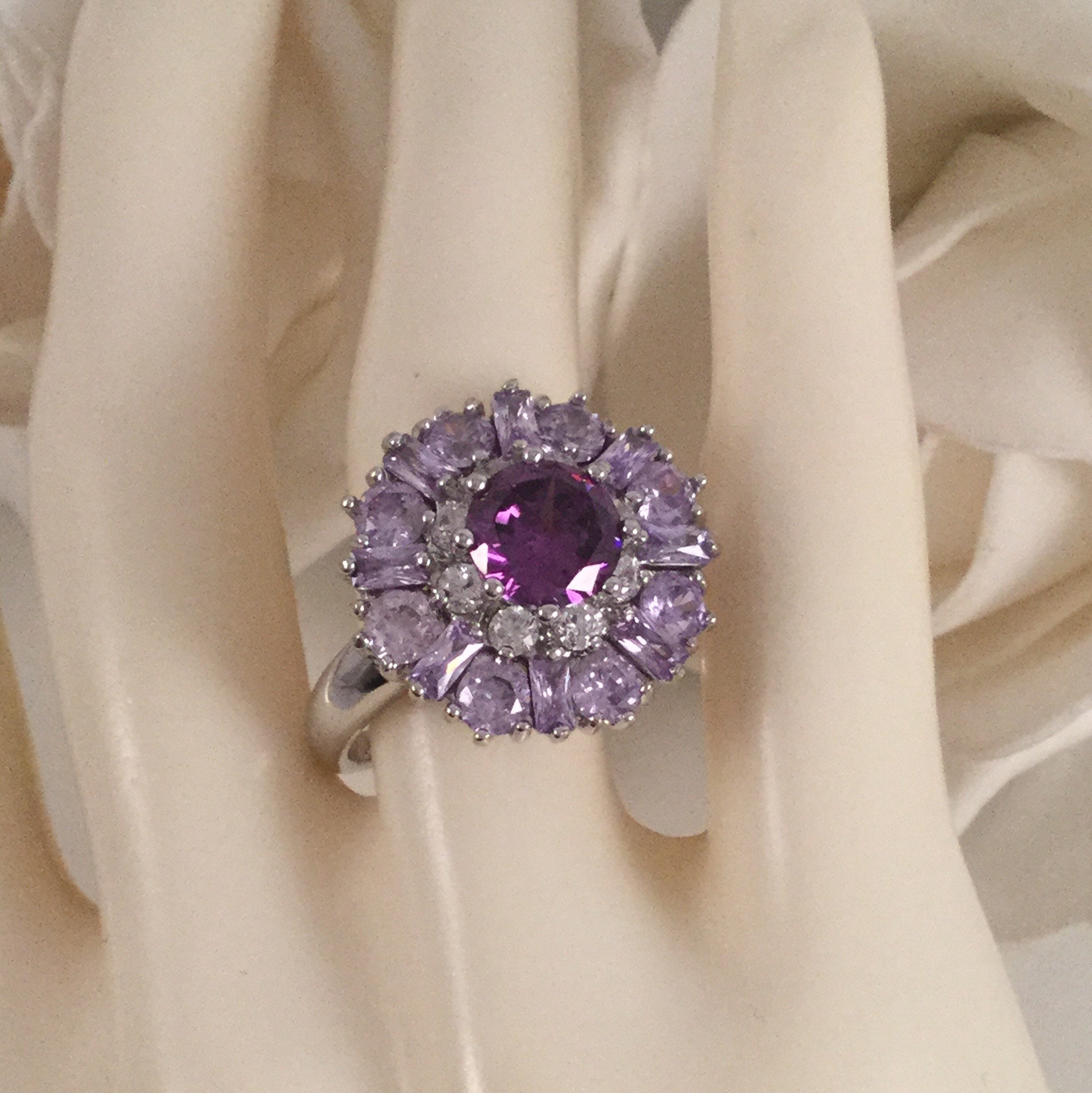 Vintage Jewellery Sterling Silver Ring with Amethysts and | Etsy