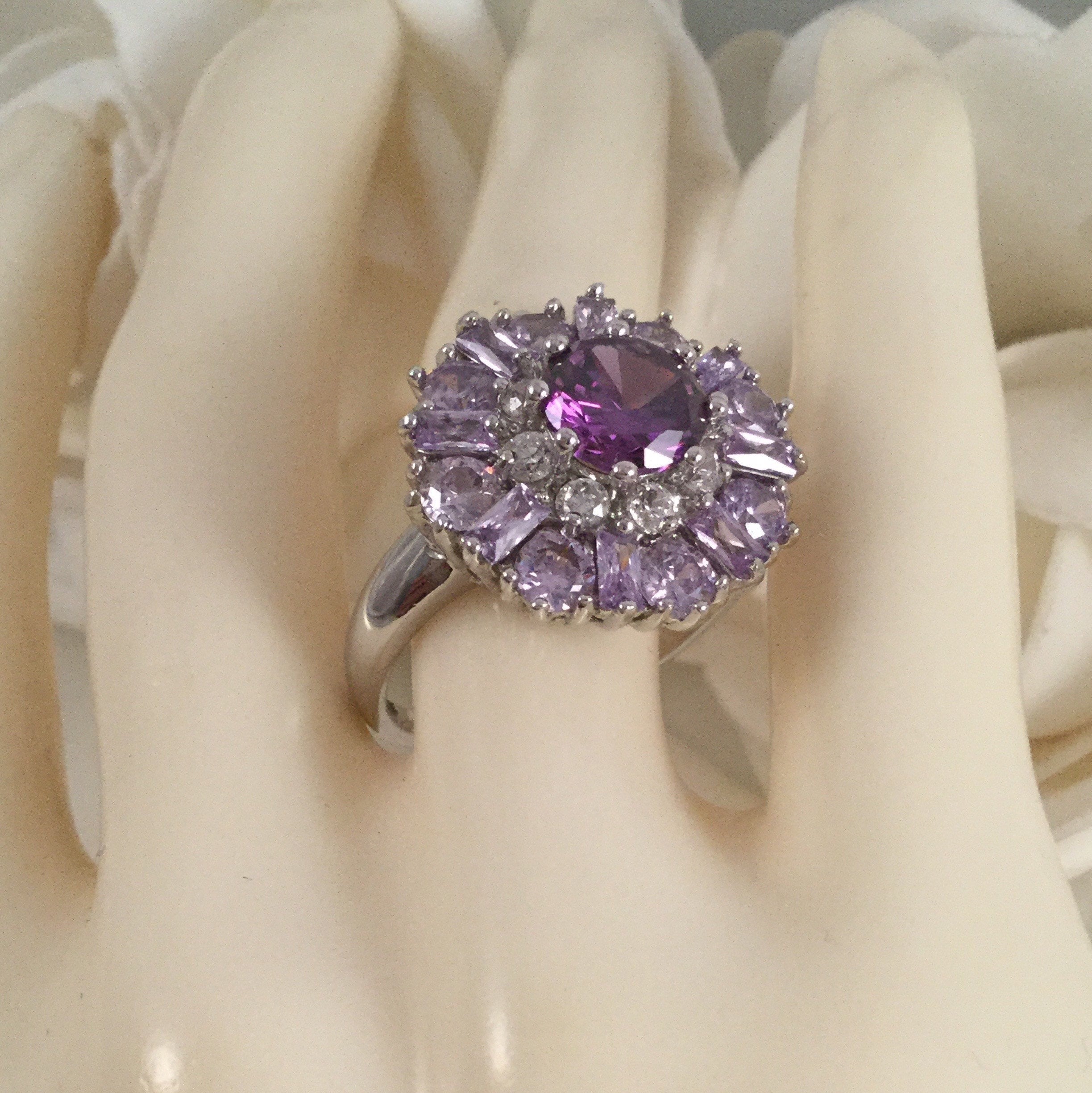 Vintage Jewellery Sterling Silver Ring with Amethysts and | Etsy