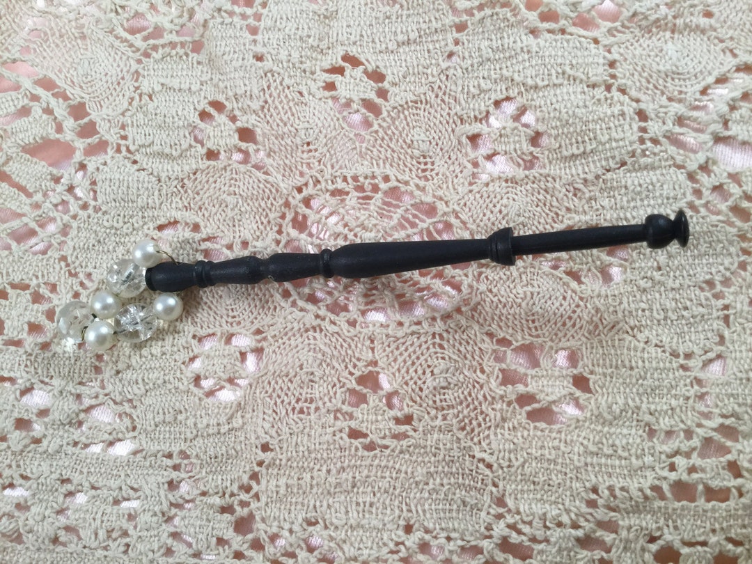 Vintage Wood Lace Bobbin Bead Spangle Thin Wooden Bobbin Spangled With ...