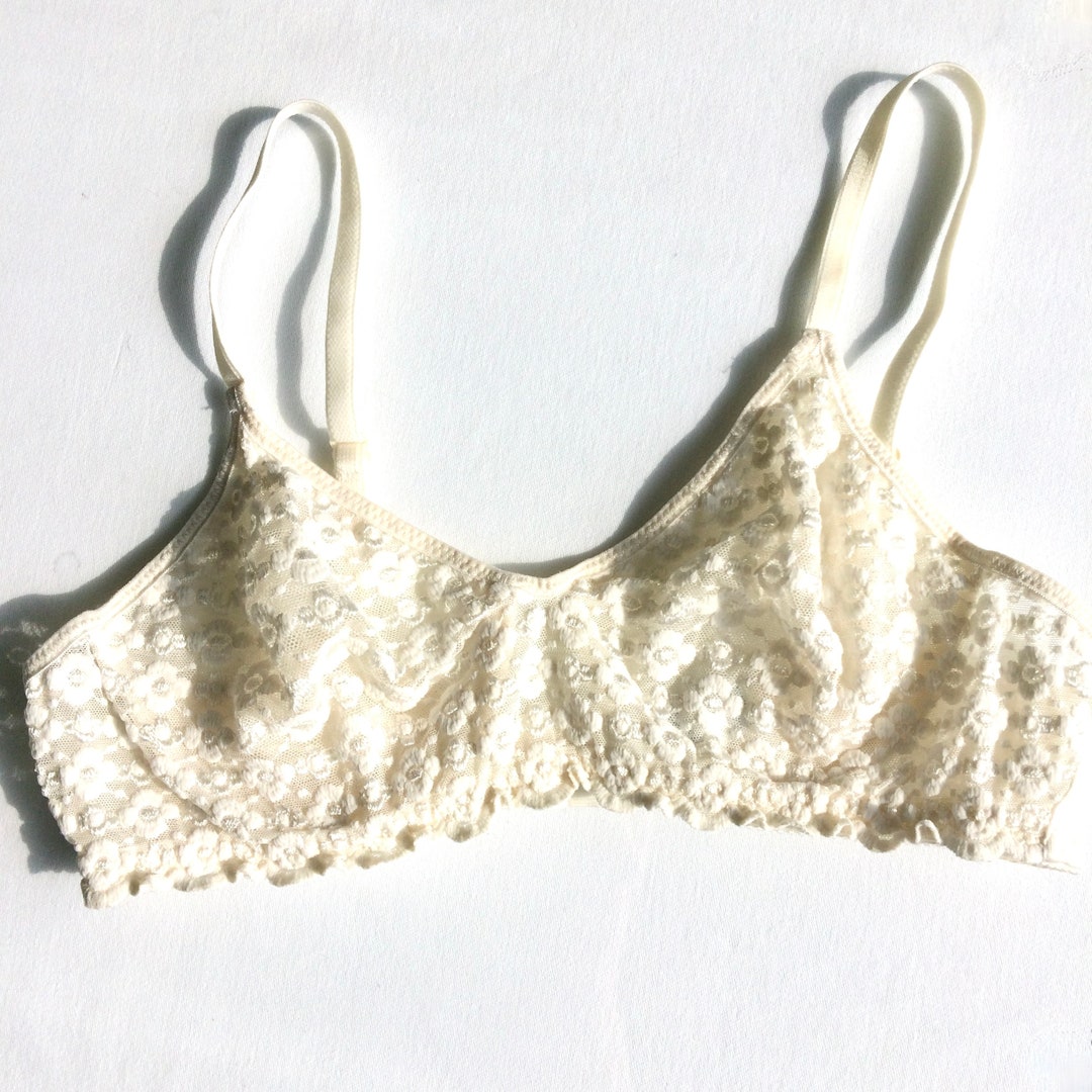 Vintage Olga Bra, Underwire, Simply Perfect Stretch Lace Floral Over ...