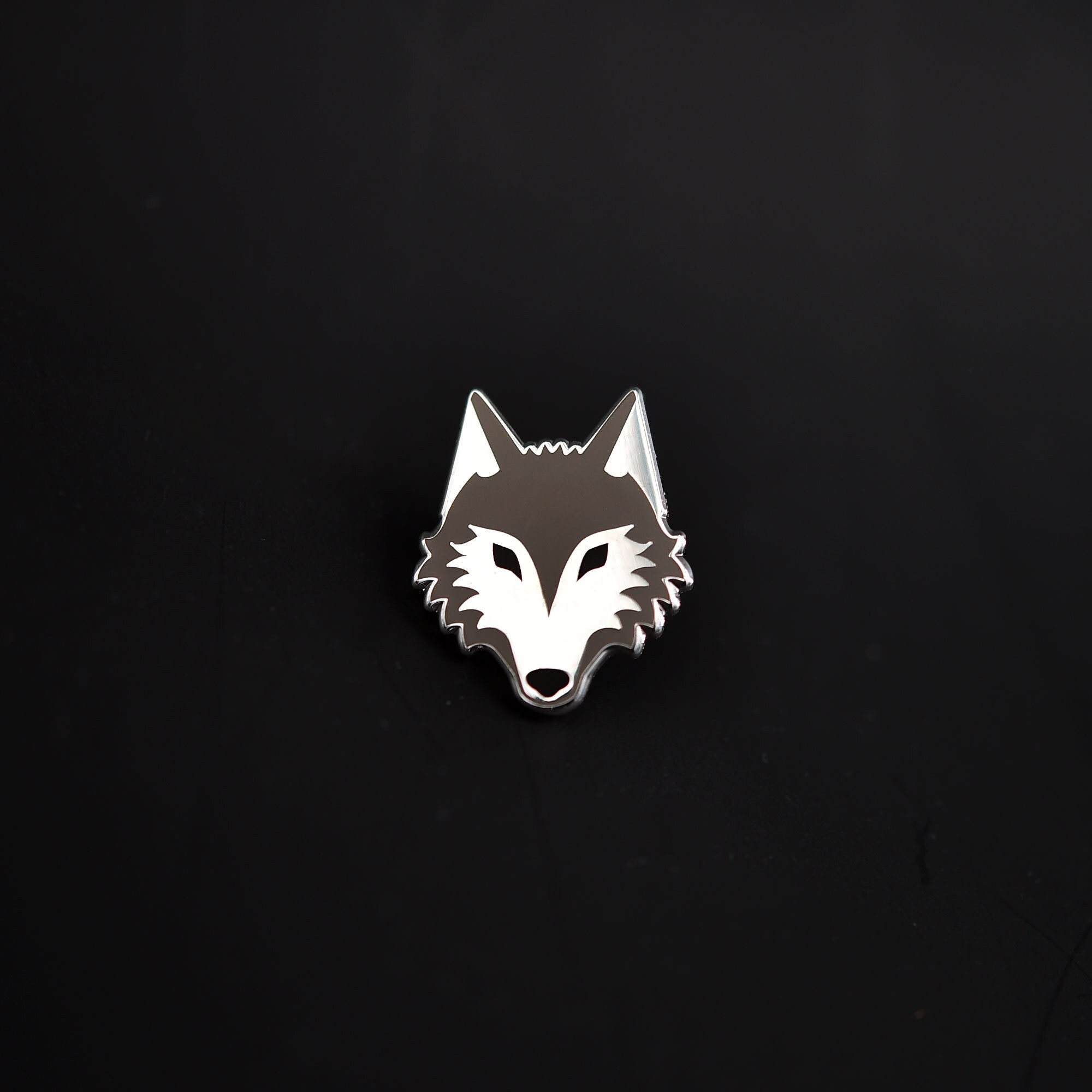 Wolf Hard Enamel Lapel Pin Badge Brooch Pin Animal - Etsy