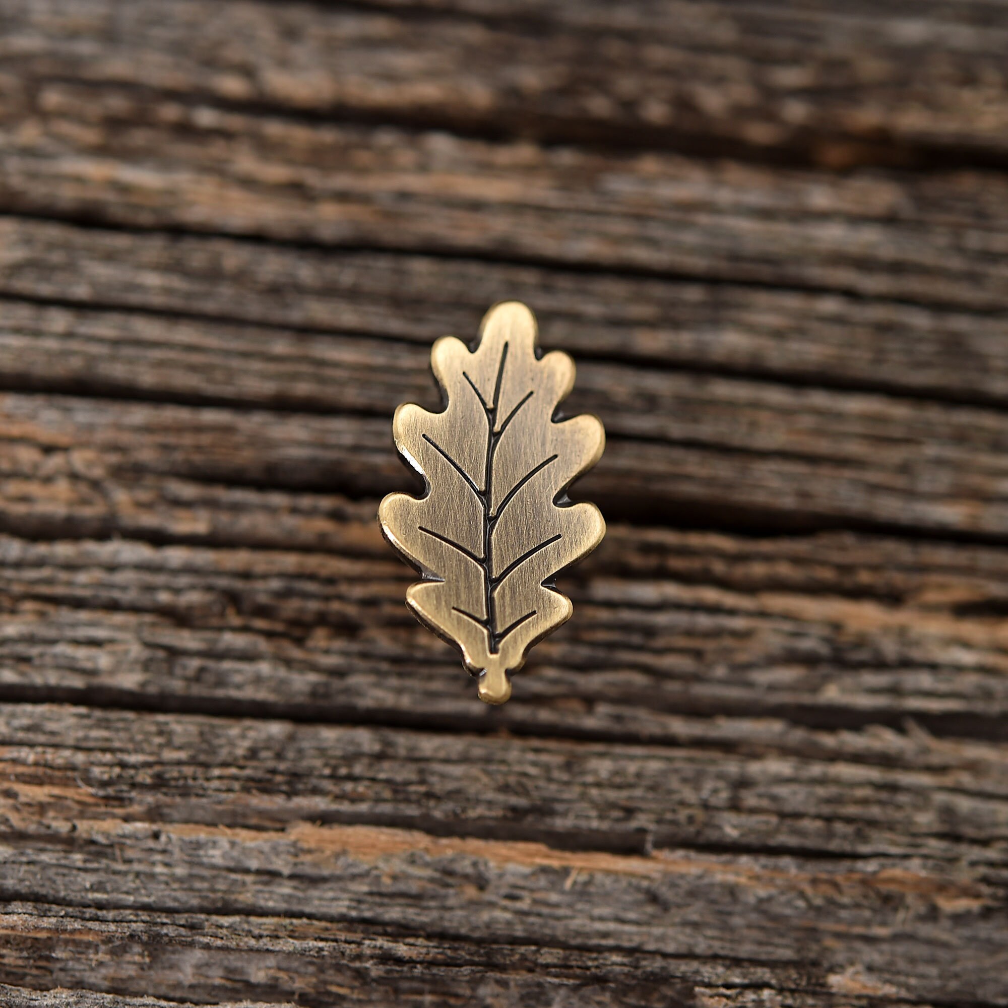 Oak Leaf Lapel Pin Badge Brooch Pin Adventure Oak - Etsy
