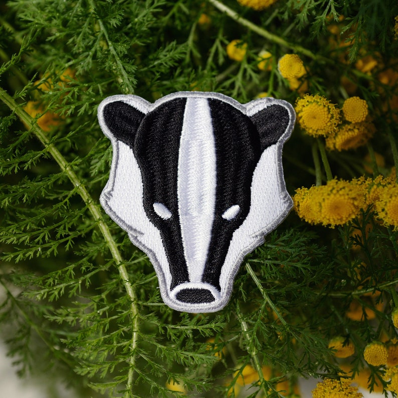 Badger Iron-on Patch - Forest Animal Embroidery Badge for Nature Lovers ...