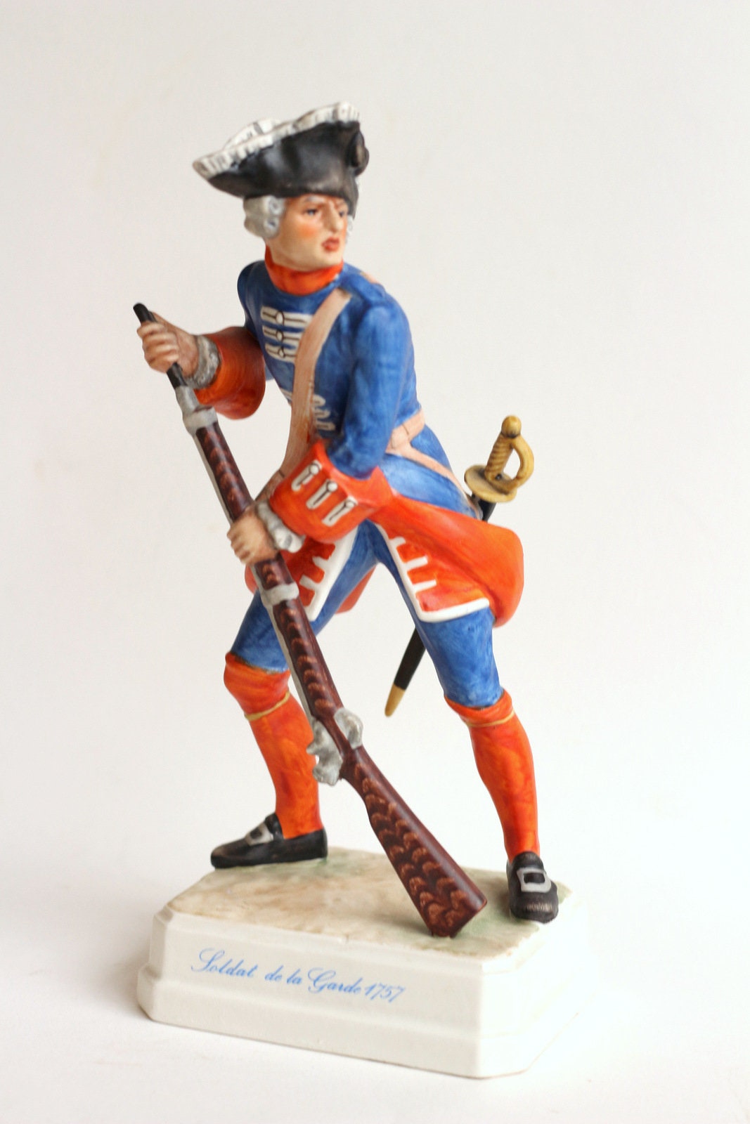 Goebel(?) Collection- Figurines 1968- Statuettes/miniatures Porcelain ...