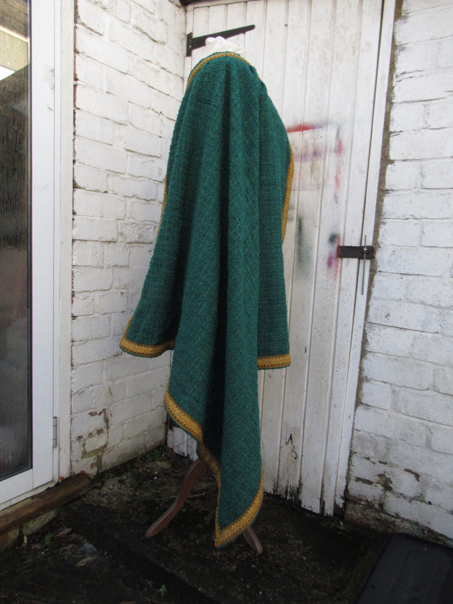 Medieval one shoulder cape with collar LARP cloak | Etsy