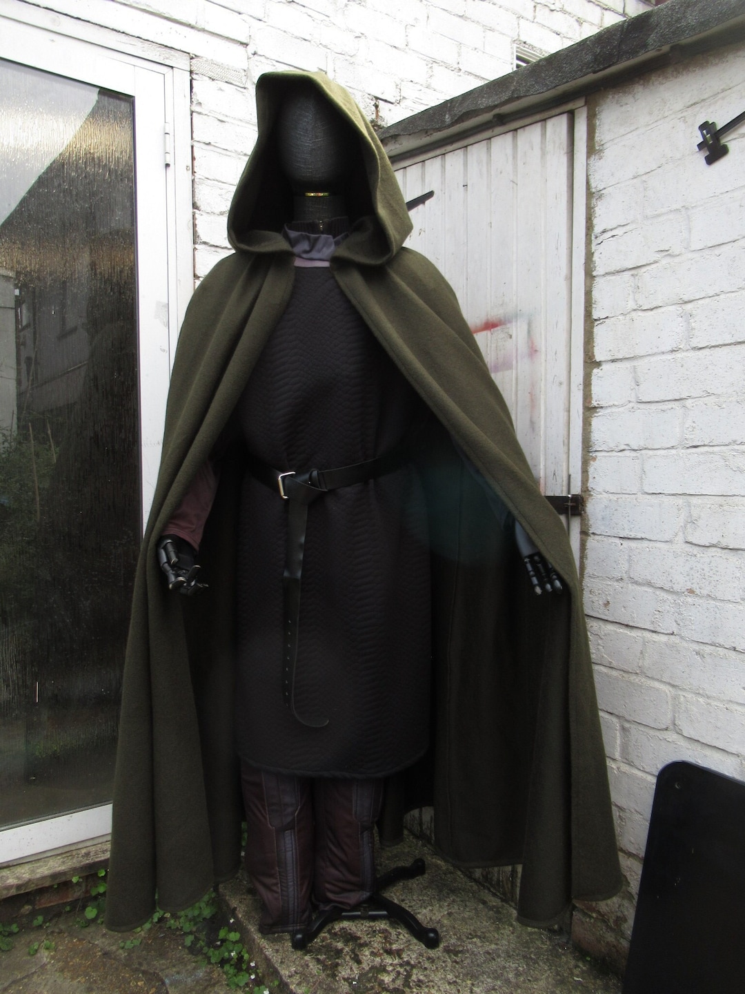 Aragorn Hooded Cloak Warm Wool Look With Leaf Brooch L-XL 57"long ...