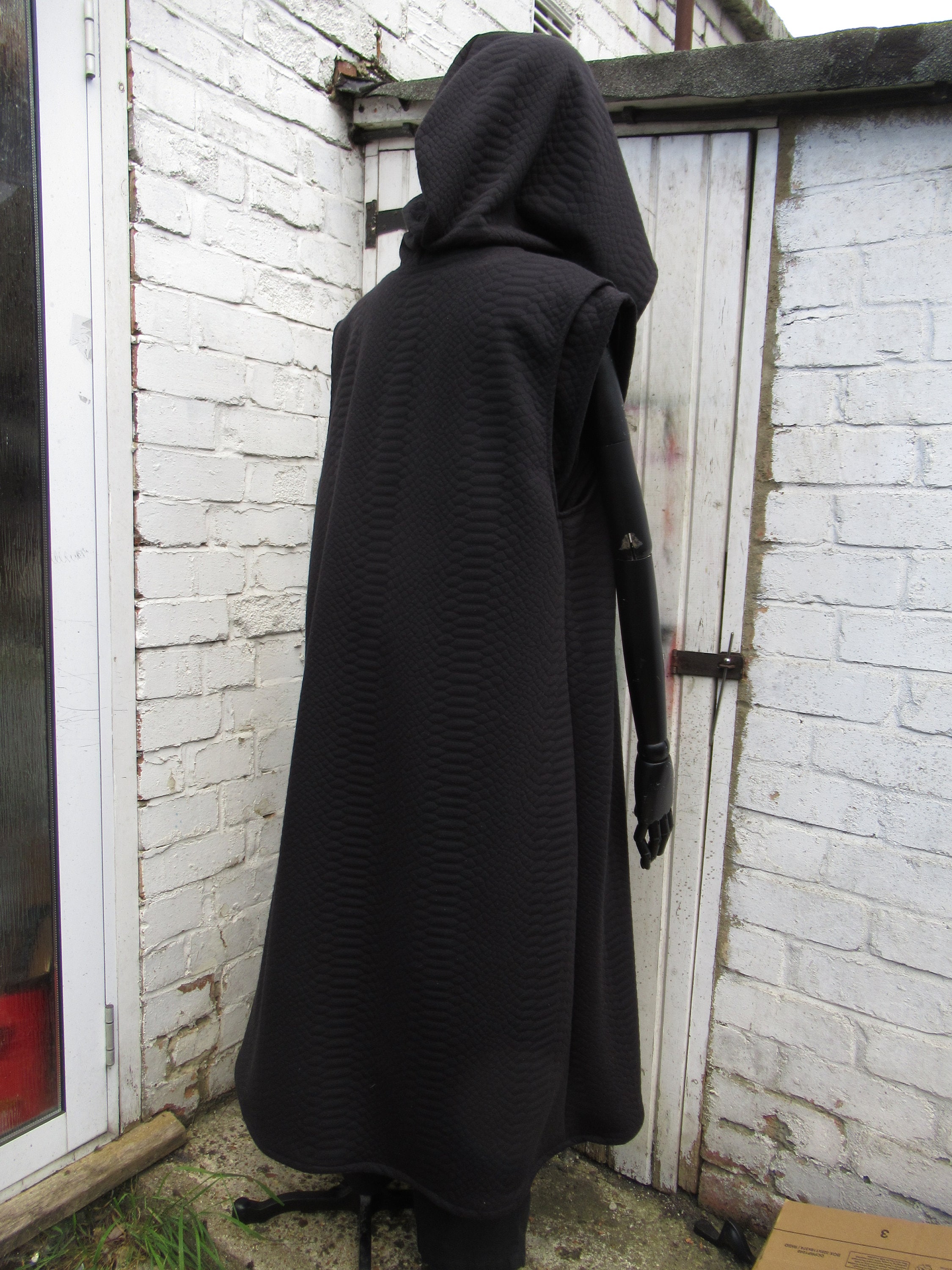 Sith Coat Quilted Black, With Hood Surcoat Lightly Quilted/padded Style ...