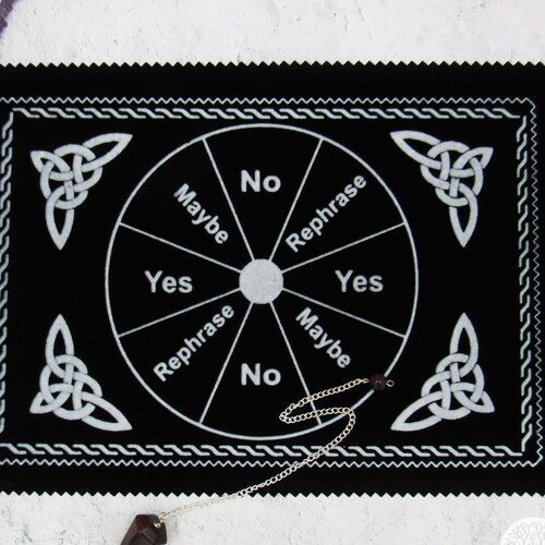 Triquetra Pendulum Mat | Etsy