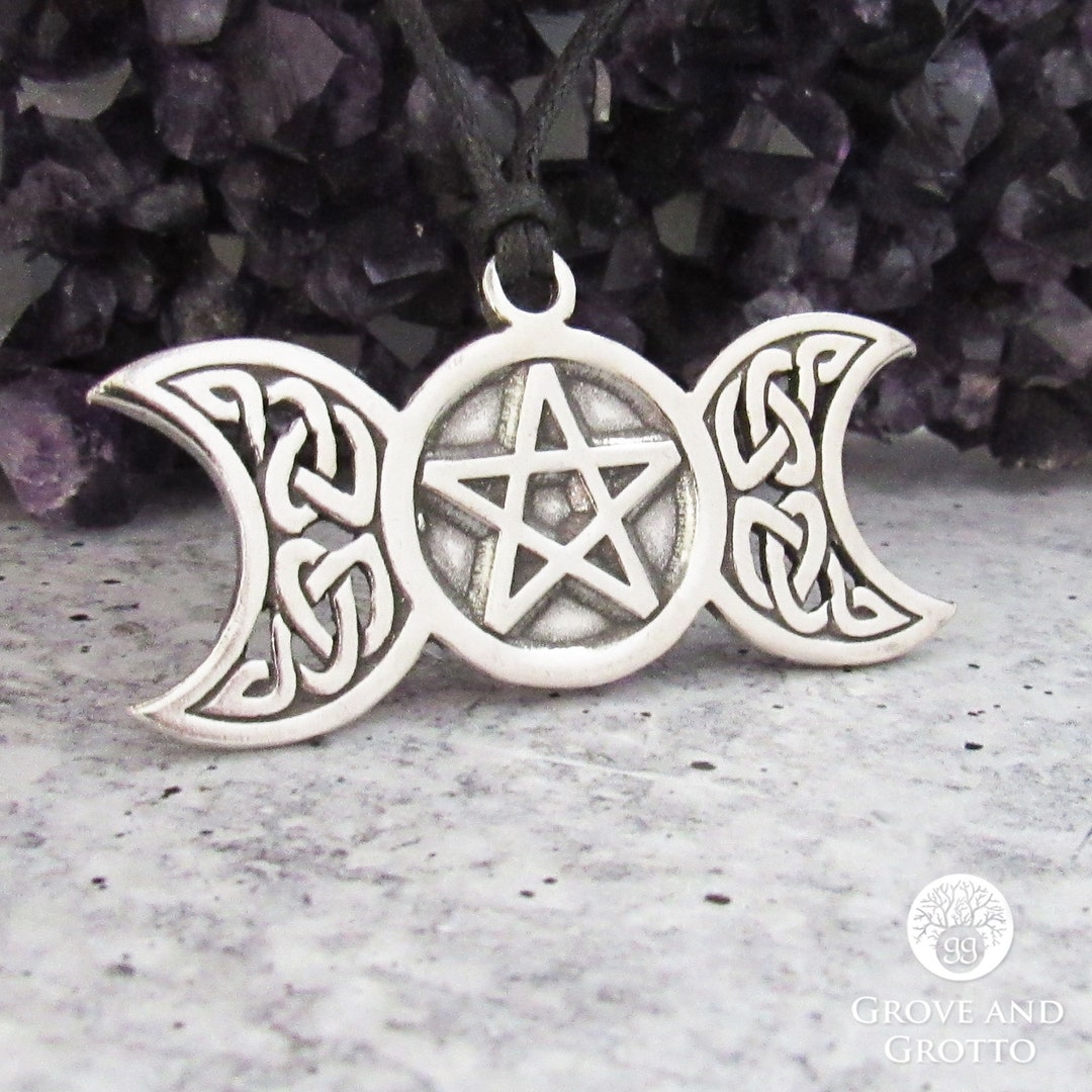 Large Triple Moon and Pentagram Pendant - Etsy