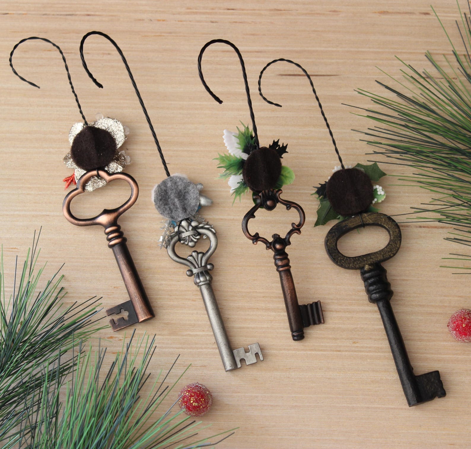 Set of Decorative Keys Christmas Ornaments, Embellished Large Metal ...