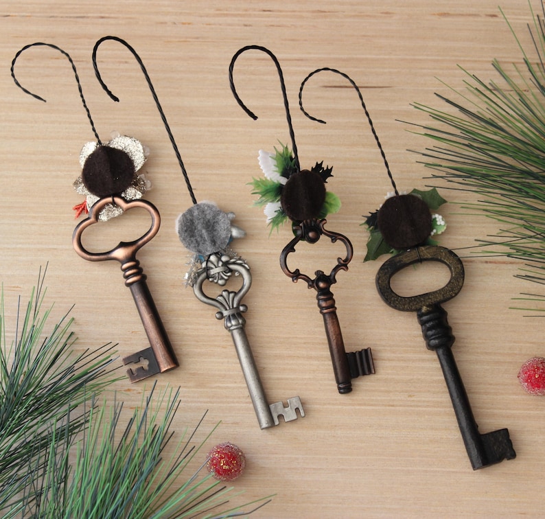 Set of Decorative Keys Christmas Ornaments, Embellished Large Metal ...