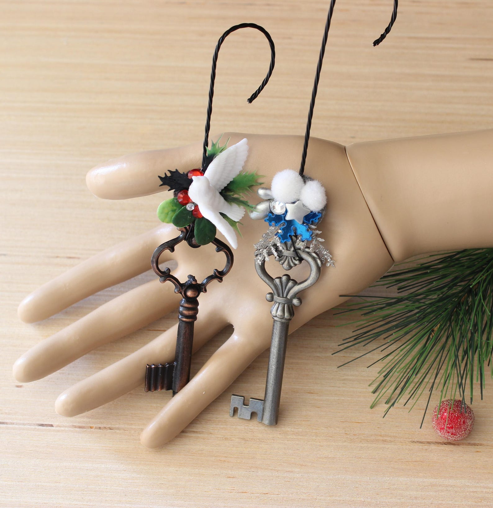 Set of Decorative Keys Christmas Ornaments, Embellished Large Metal ...