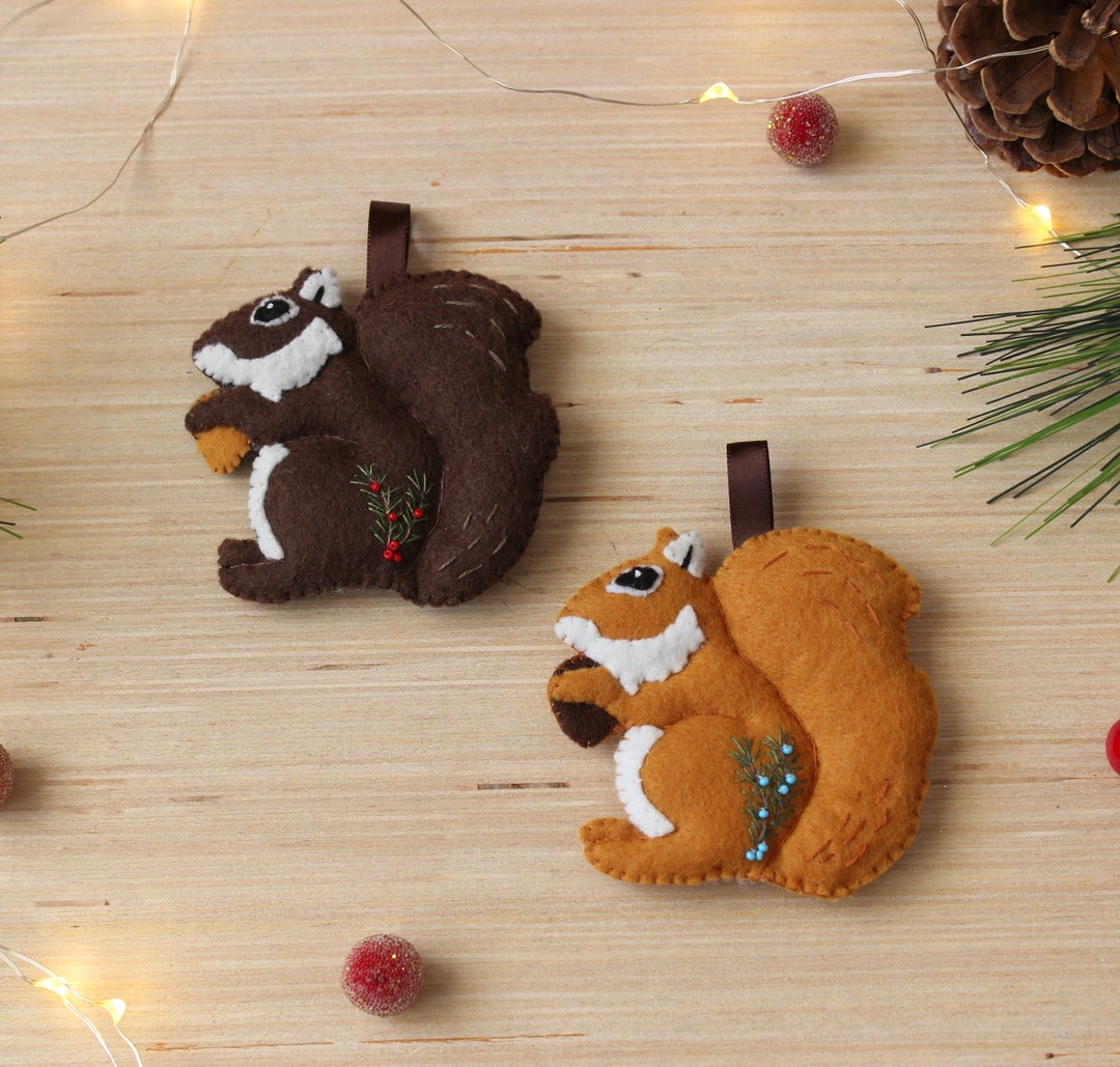 Mischievious Squirrels--woodland Friends Series--pair of Squirrels--two ...