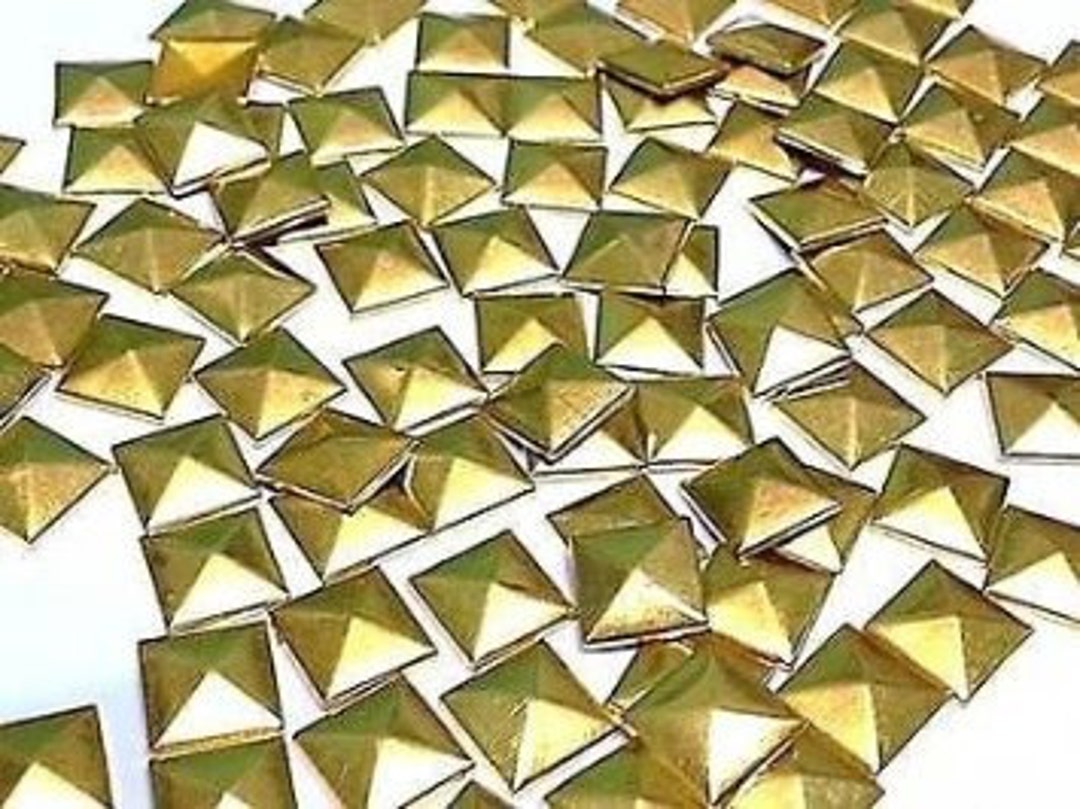 Craftbuddyus 50pcs 9mm Gold Hot Fix Pyramid Studs Stick on ...