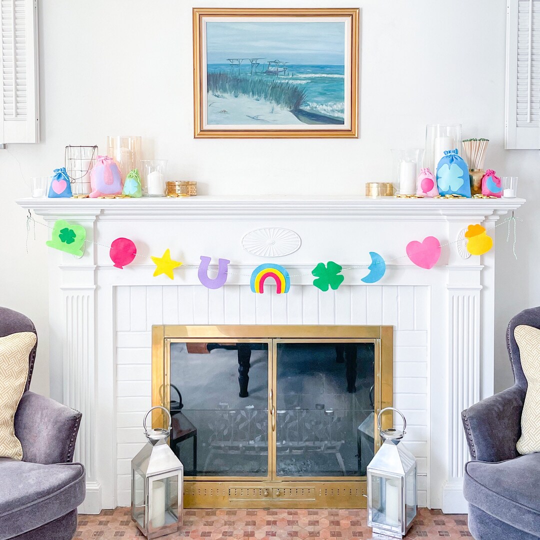 LUCKY CHARMS GARLAND Felt Lucky Charms Cereal Decoration St. Patricks ...