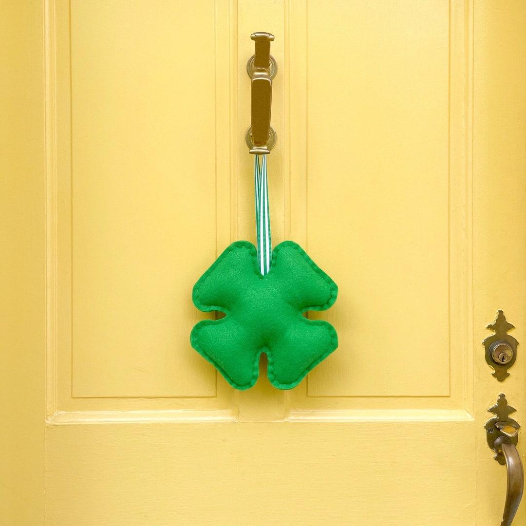 LUCKY CHARMS CLOVER - Large Plush Felt Door Hanger - Hanging St Patrick ...