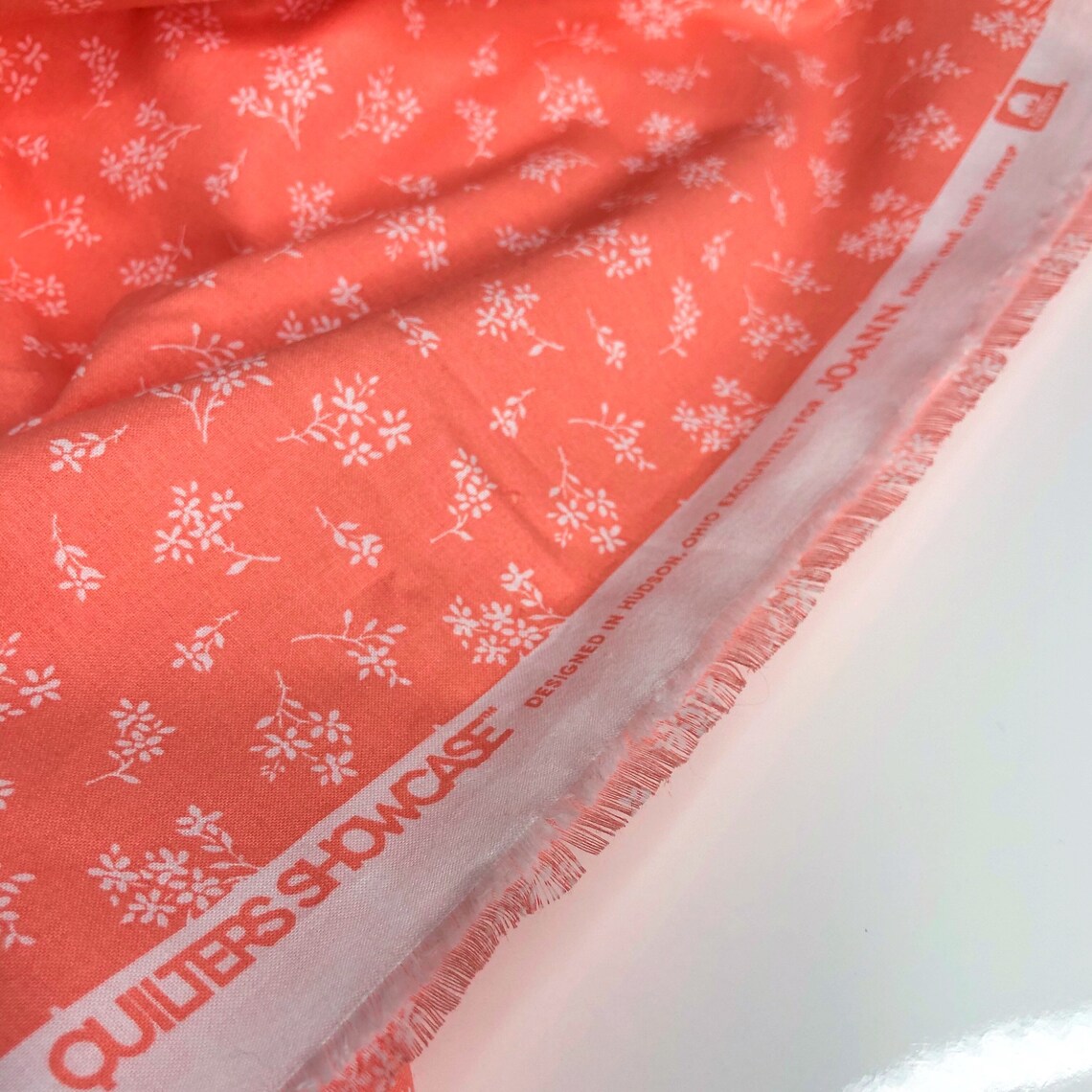 BTY 100% Cotton Quilters Showcase Joann Fabrics Peach Pink Orange Quilt ...