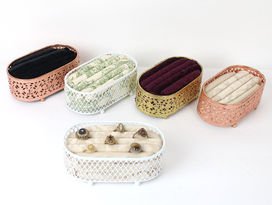 Your Choice Ring Display, Metal Ring Holder, Jewelry Organizer Stand ...