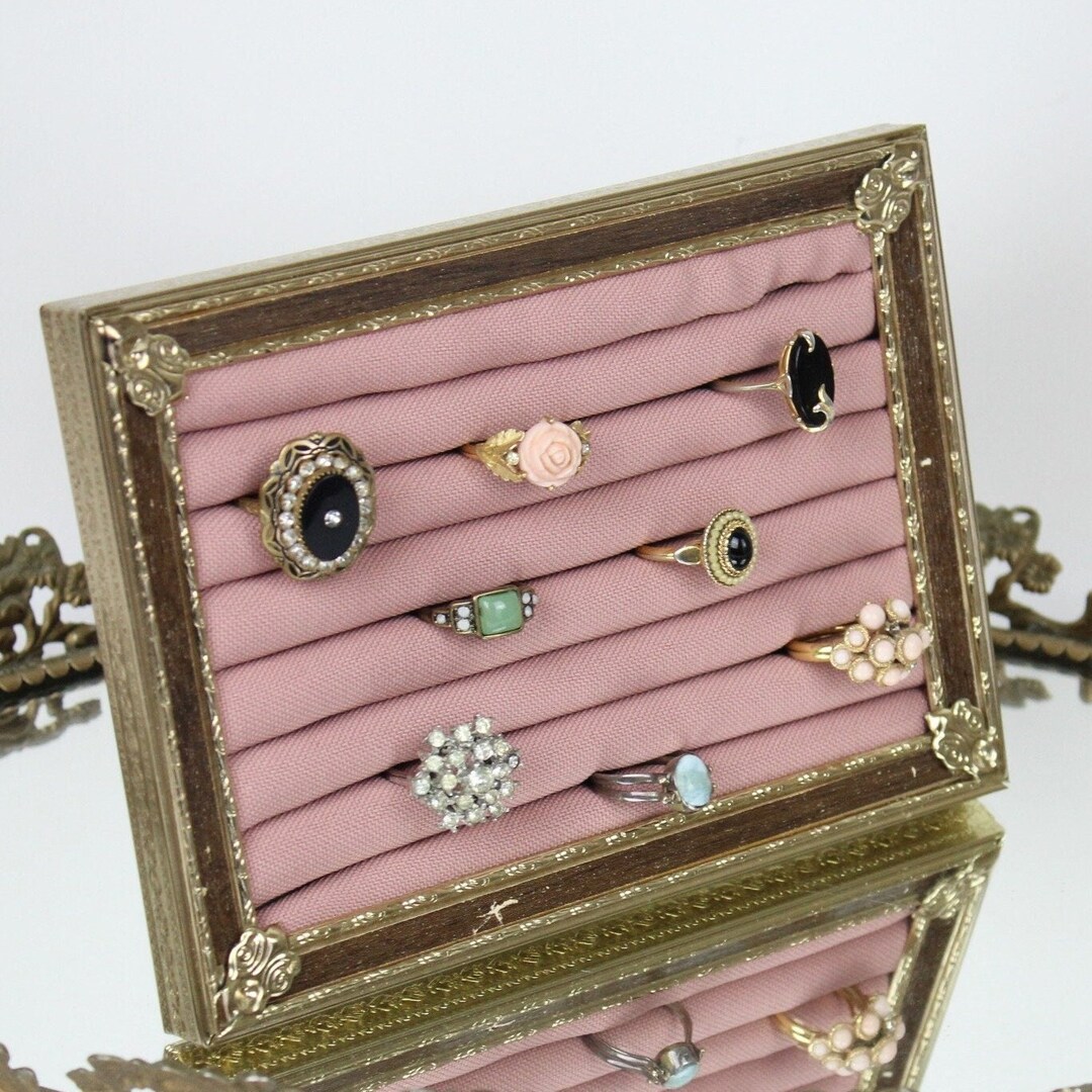 Standing Ring Display, Metal Frame Ring Holder, Pink Jewelry Organizer ...