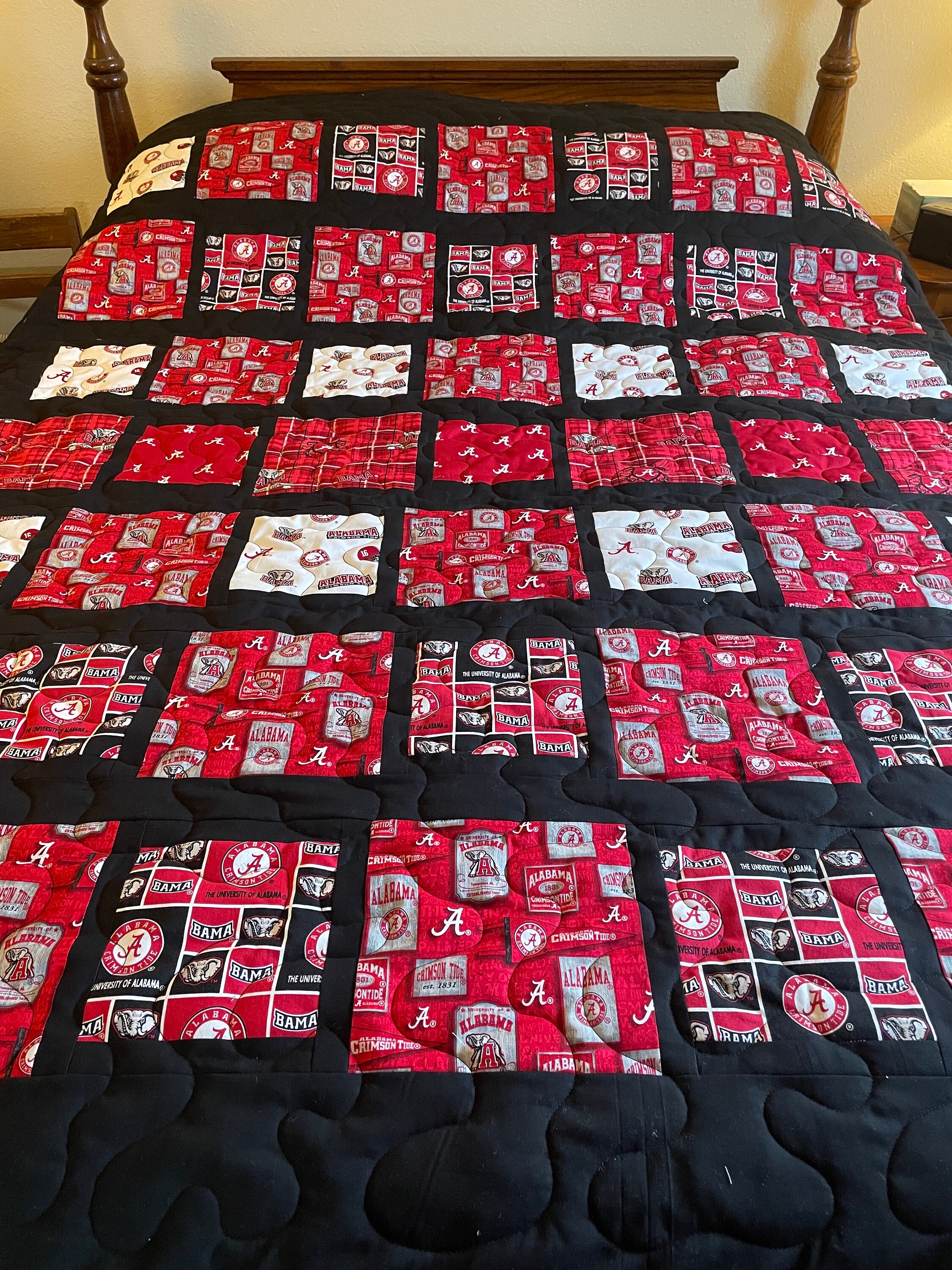 This is a New Alabama Twin Size Quilt Handcrafted Using 5 Licensed ...