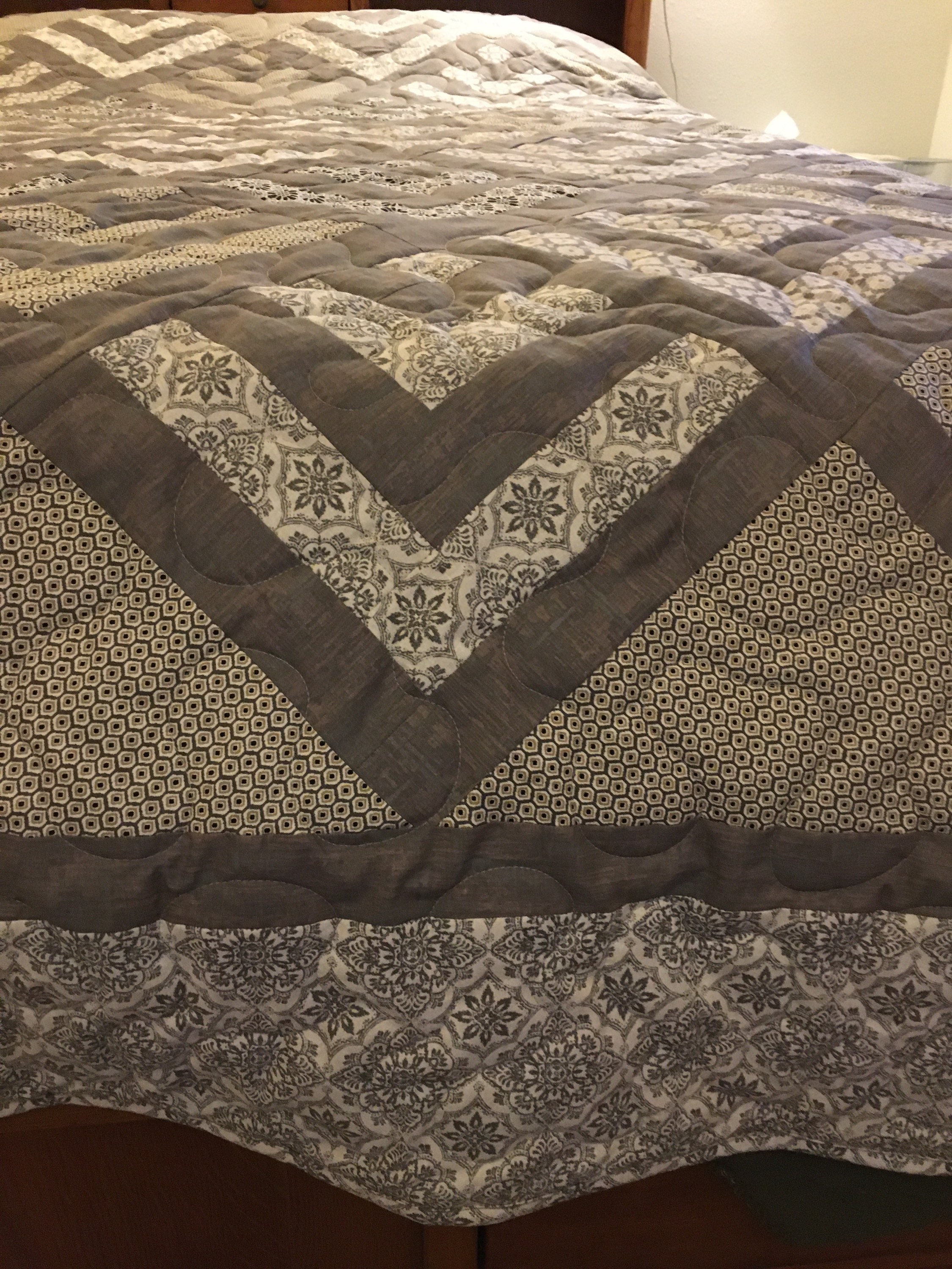 A Beautiful Assortment of Grays Were Combined to Design This Queen Size ...