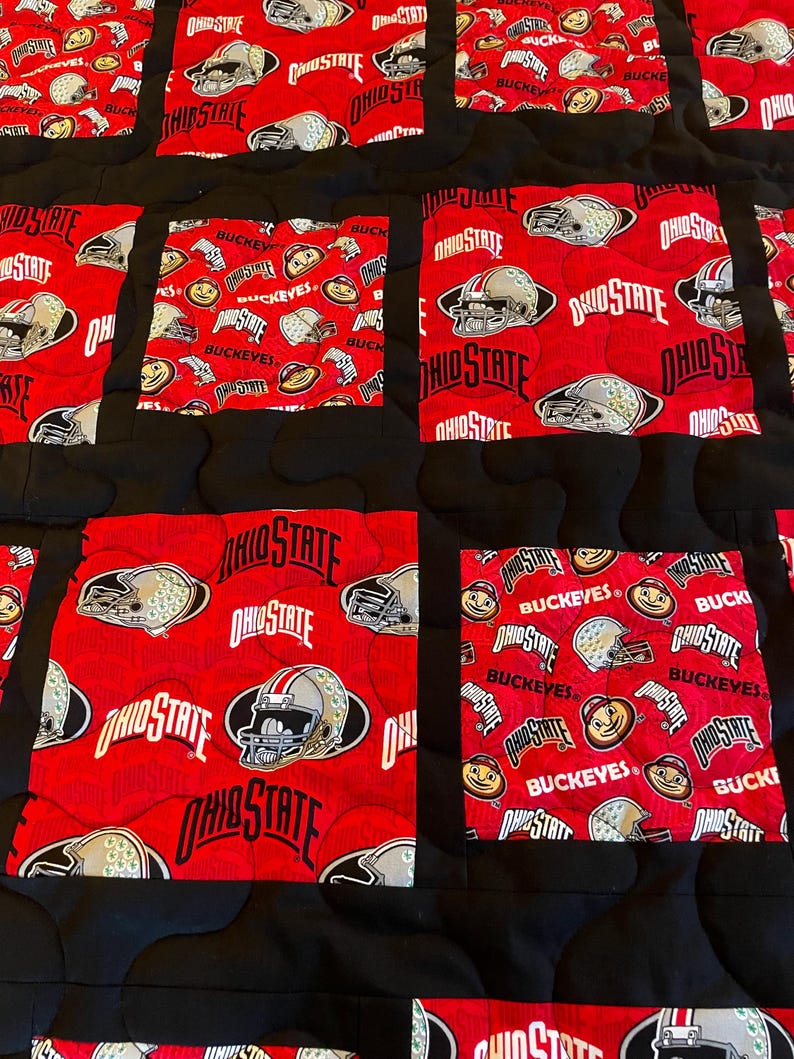 A New Twin Size Quilt Featuring the Buckeyes of Ohio State. - Etsy
