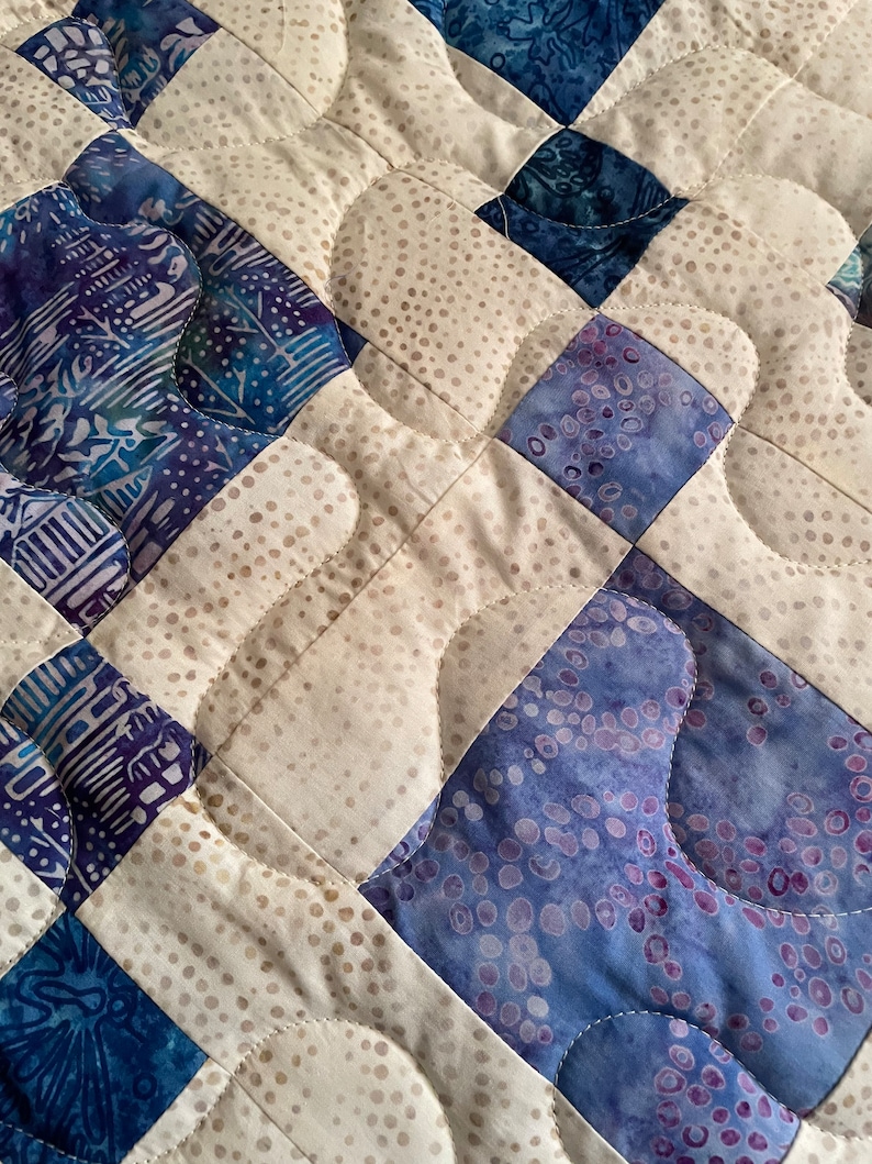 Dripping Diamonds Shape This Queen Size Quilt Made With a Wide Variety ...