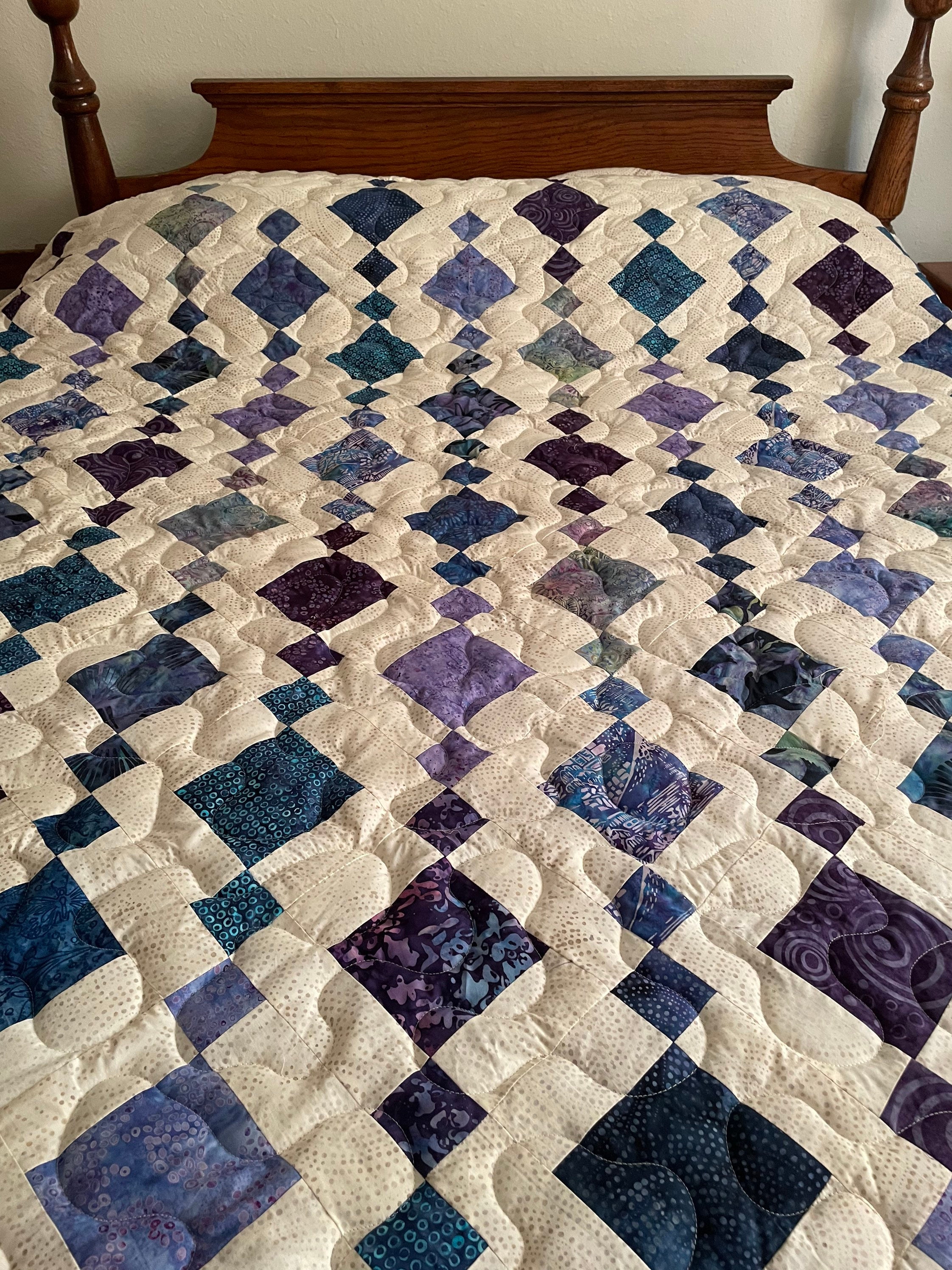 Dripping Diamonds Shape This Queen Size Quilt Made With a Wide Variety ...