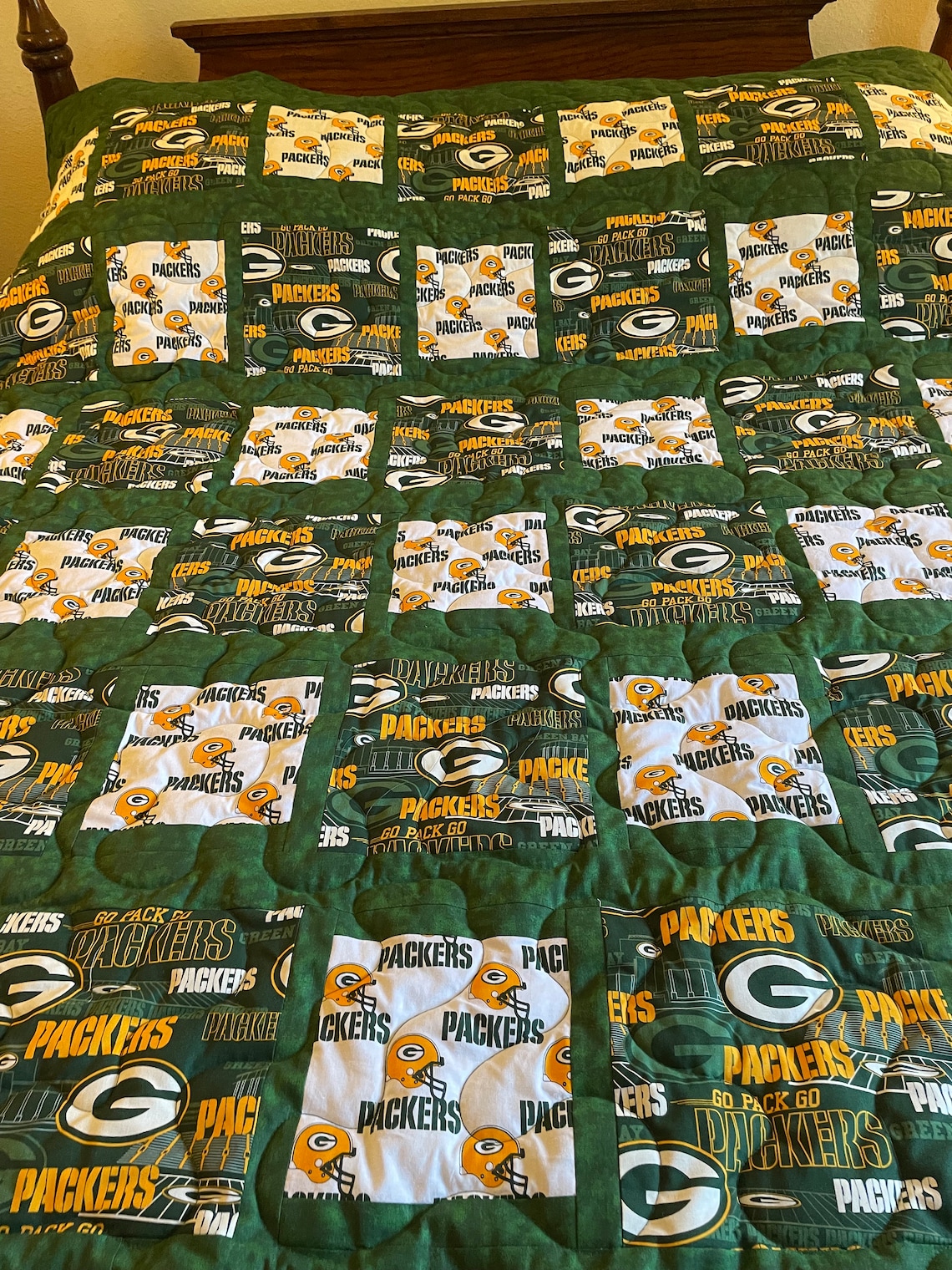 Green Bay Packers Themed Twin Size Quilt - Etsy