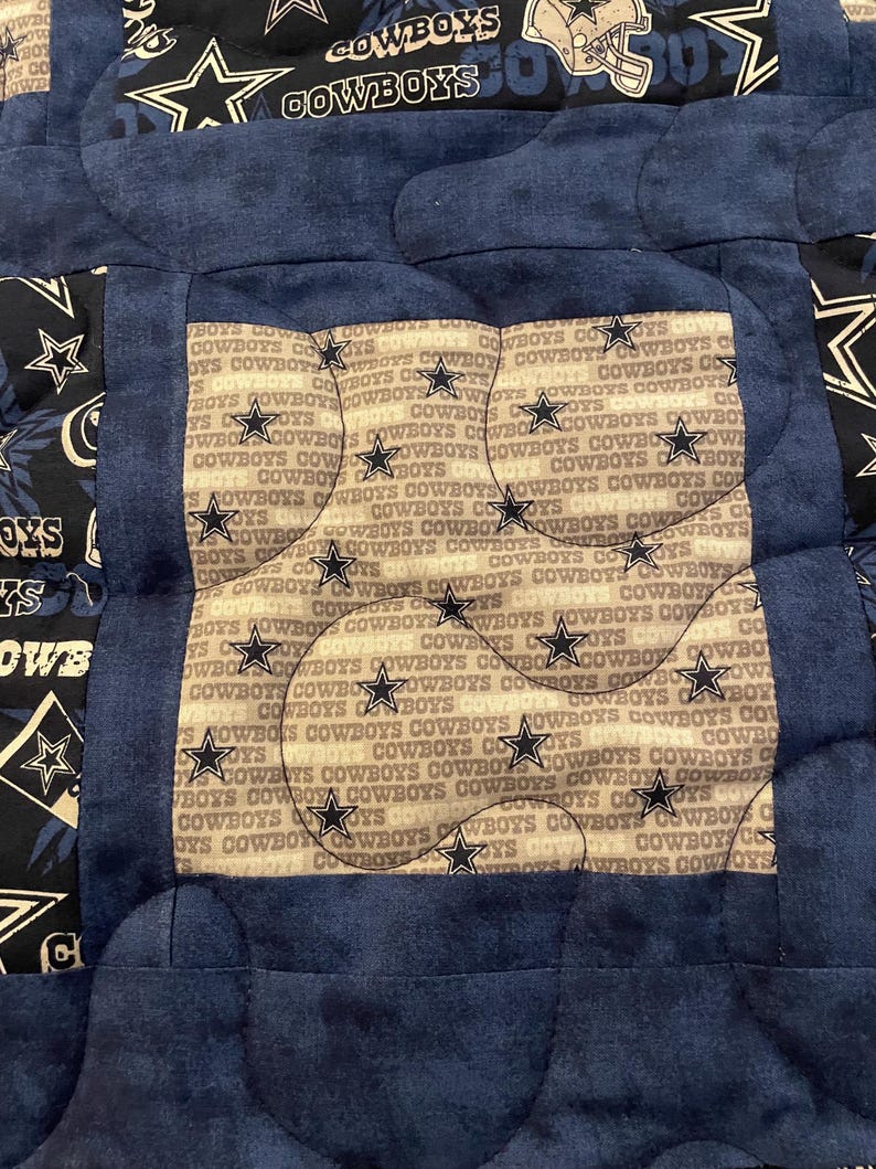 Dallas Cowboy Fabrics Are Combined in the Queen Size Quilt - Etsy